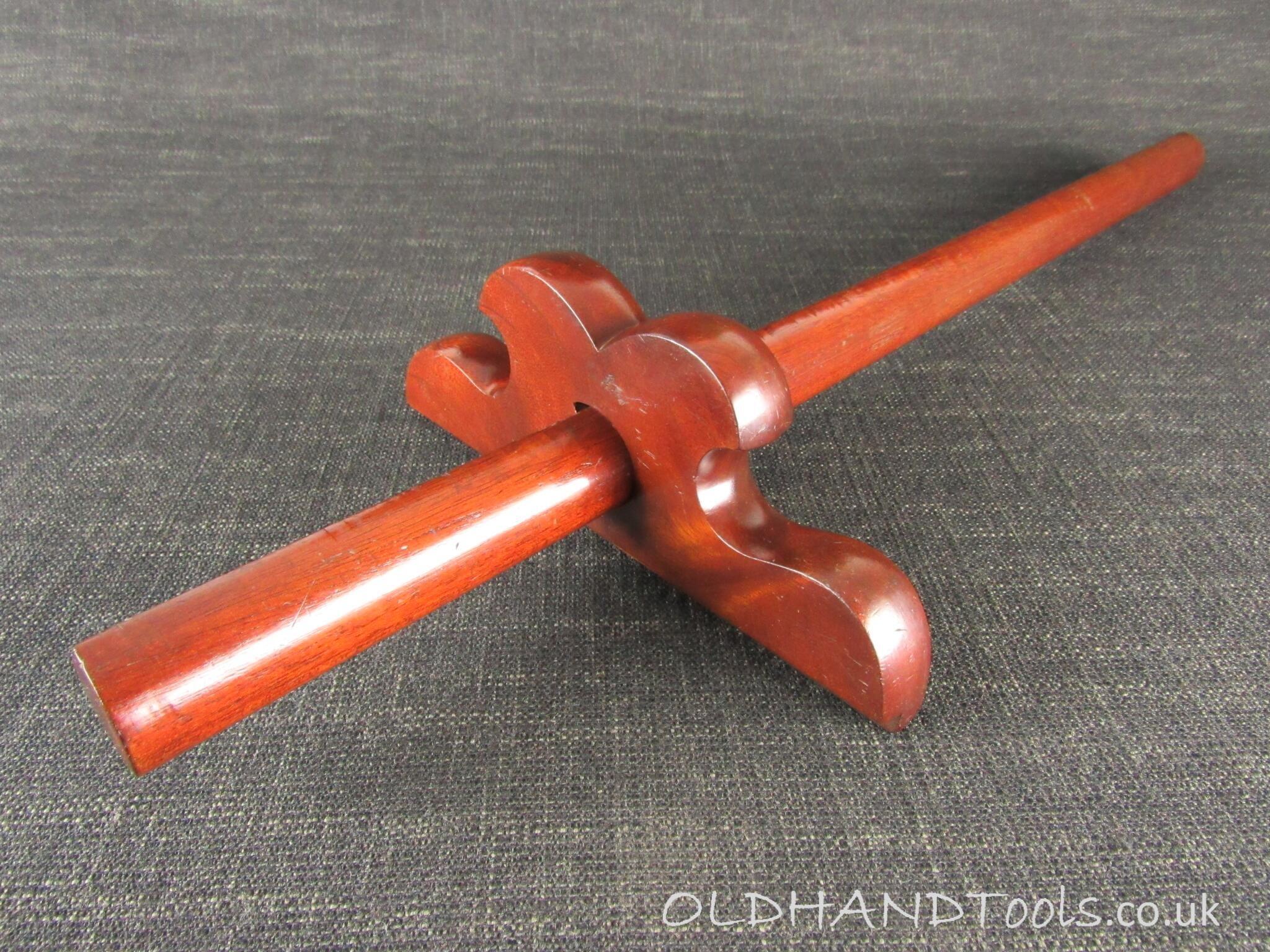 Mahogany Panel Gauge with Cam Twist Adjustment