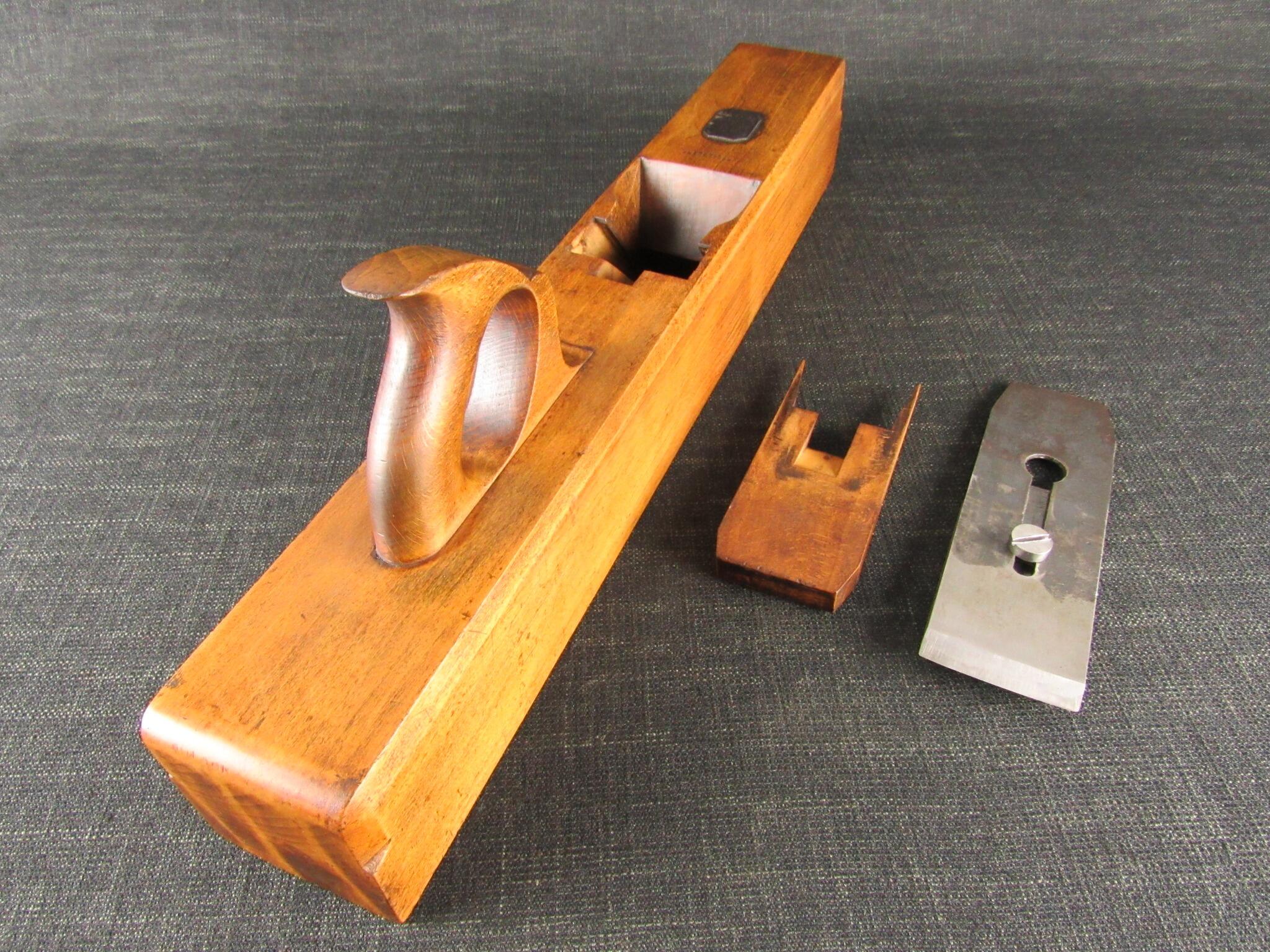 22 inch Wooden Try Plane by DENNIS of Chelmsford *SOLD*