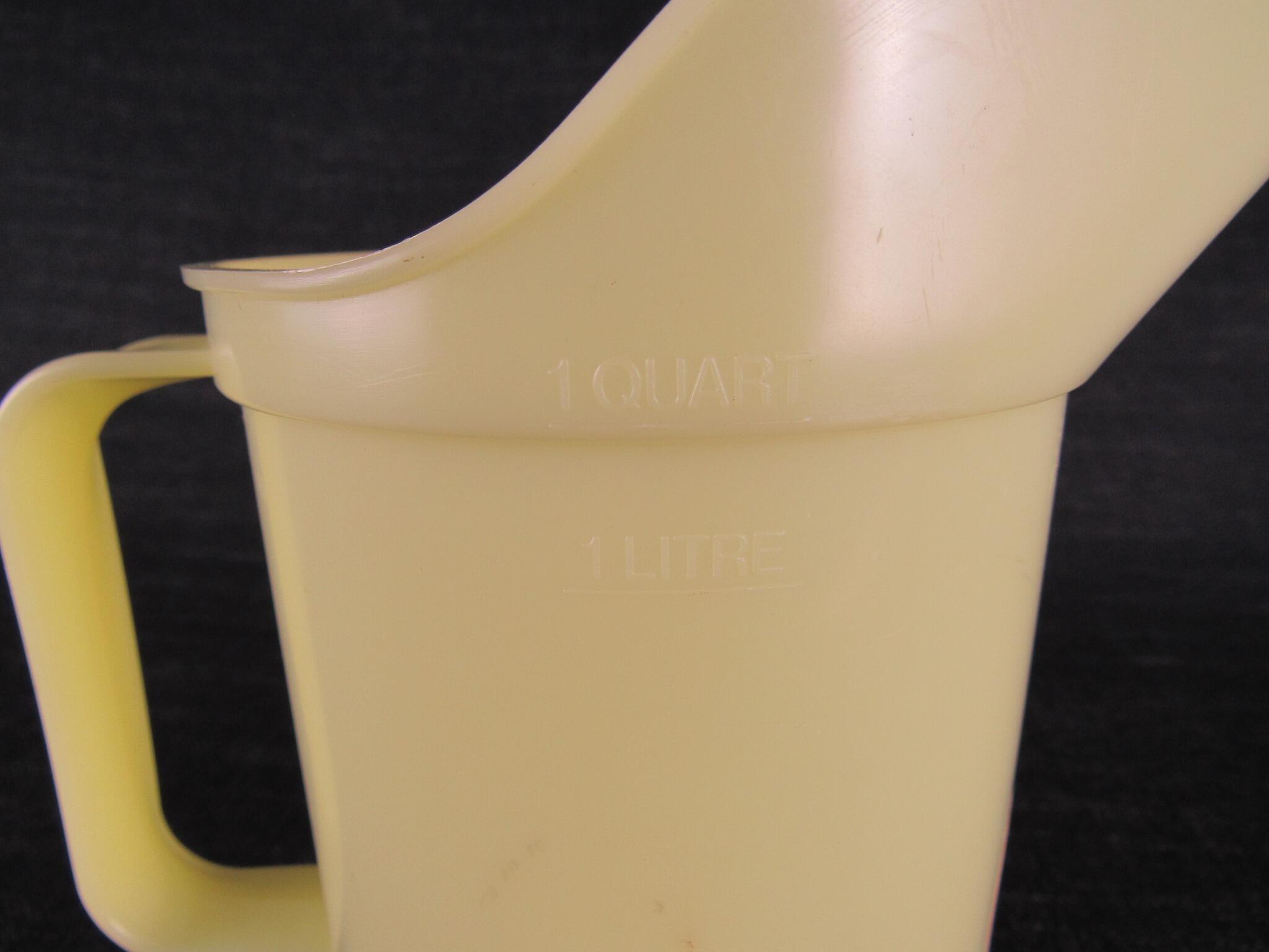 DUCKHAMS Oil Pourer 1 Quart 1 Litre