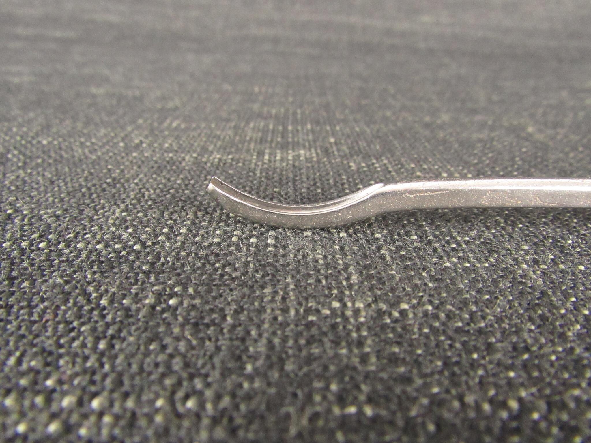 PFEIL No 11 Deep Spoon Bent Gouge - 3mm *SOLD*