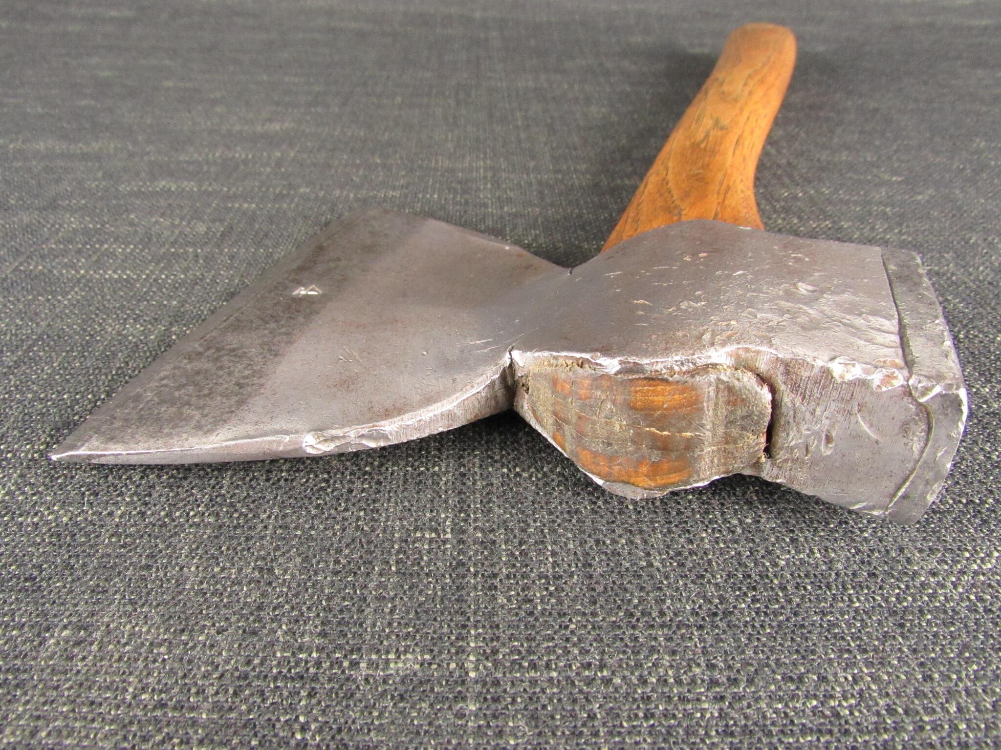 Kent Pattern No 4 Side Axe *SOLD*