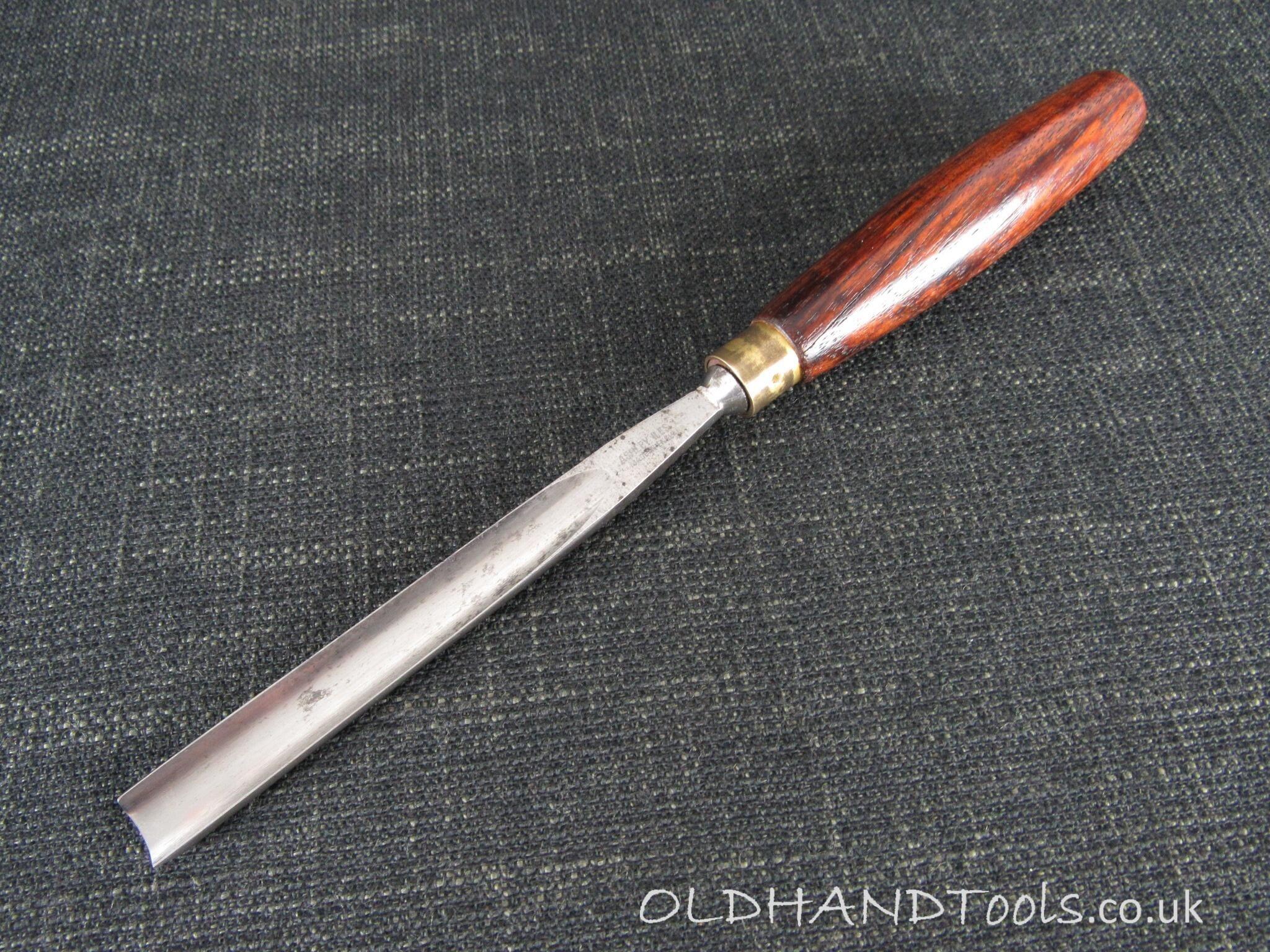 ASHLEY ILES 1/2 inch No 6 Straight Carving Gouge - Bubinga Handle