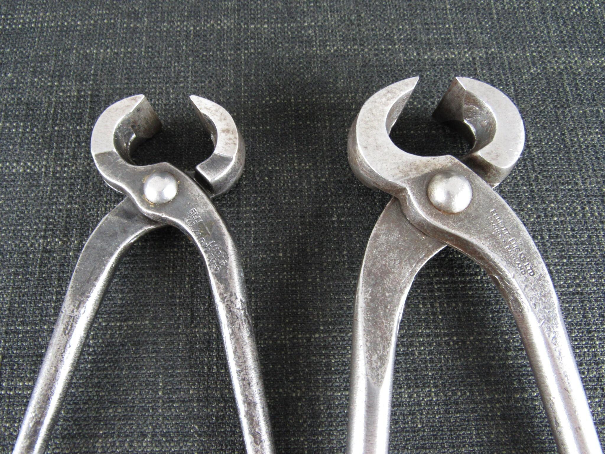 ELLIOTT LUCAS Carpenters Knob & Claw Pincers *SOLD*