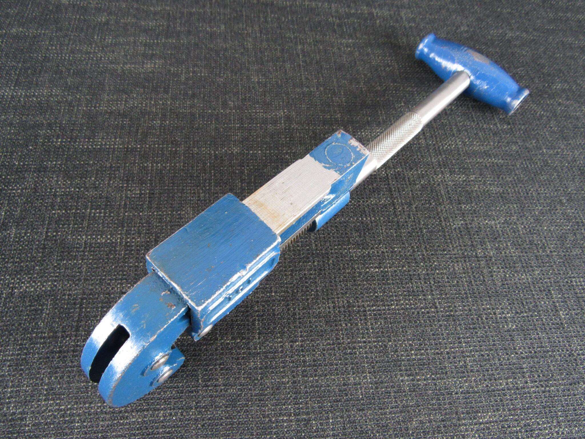 RECORD 101 Pipe Cutter