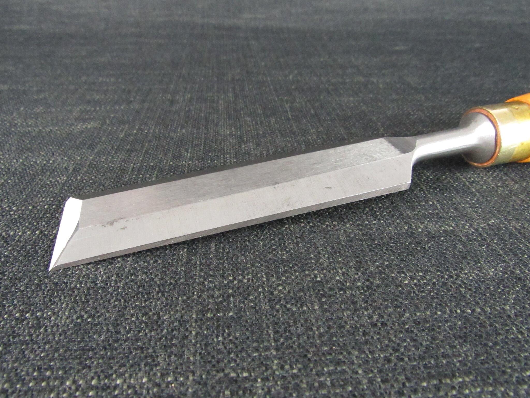 1 1/2 inch MARPLES Bevel Edge Chisel with Boxwood Handle