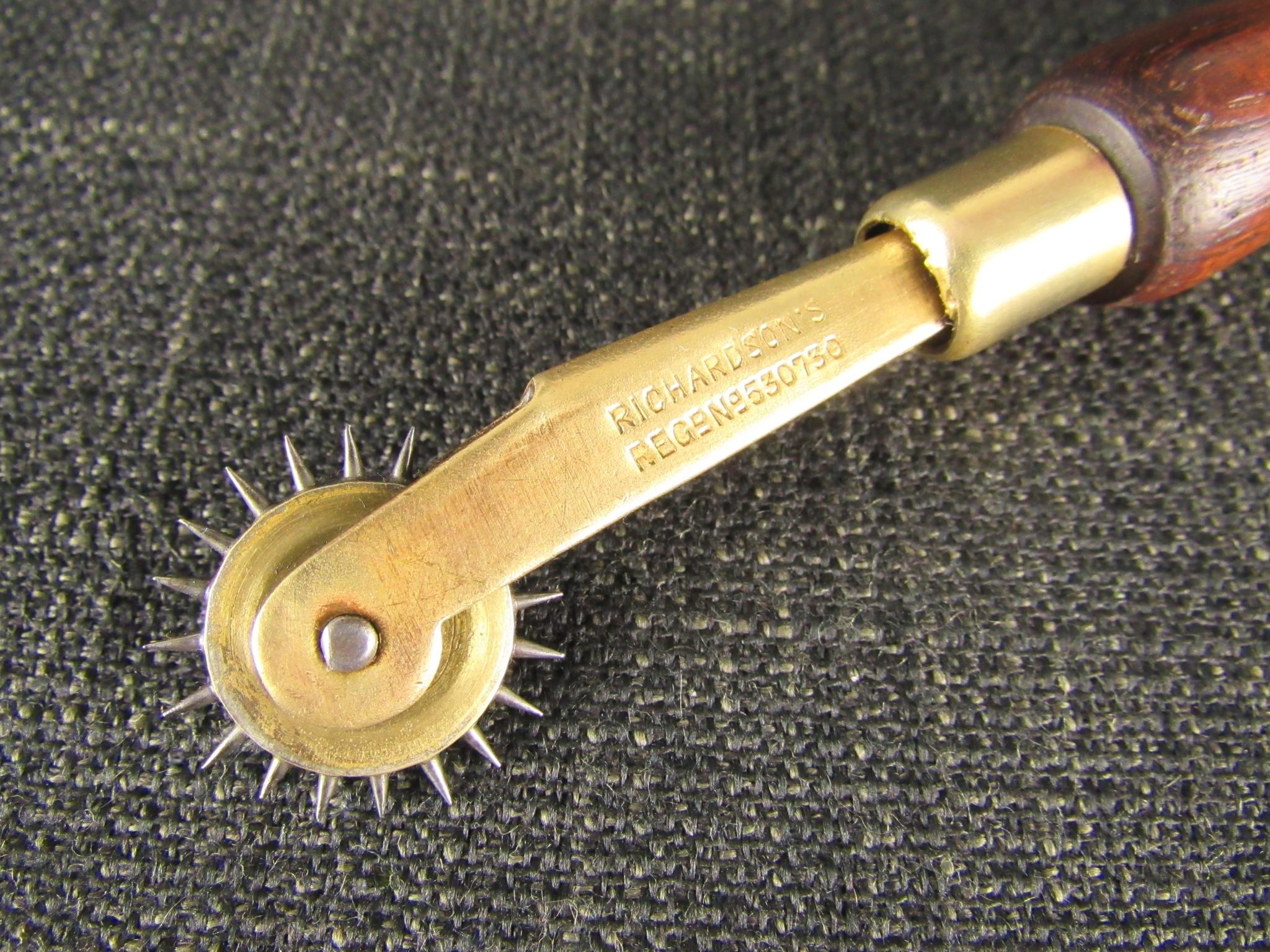 RICHARDSONS Shoe Makers Pricking Wheel - Wheel Pricker *SOLD*