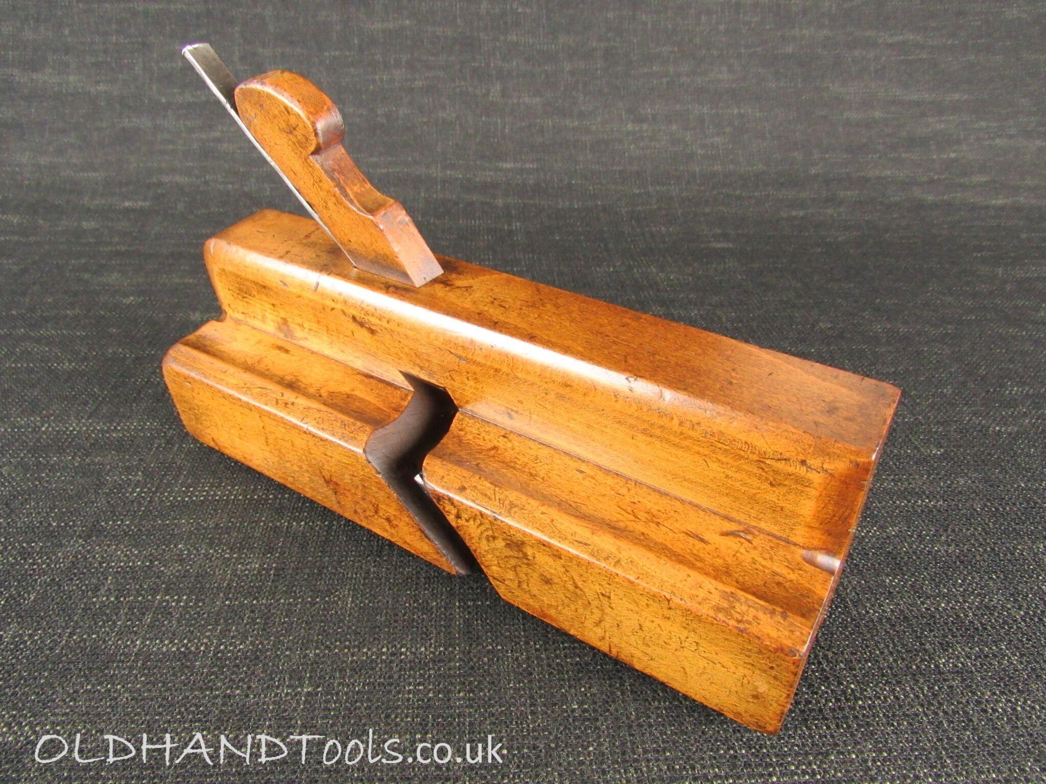 HUGE G DAVIS 1 1/4 inch Side Bead Moulding Plane *SOLD*