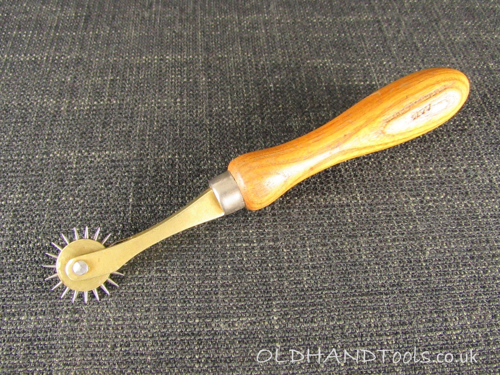 Shoe Makers Pricking Wheel - Wheel Pricker marked A&M MANUFACTURE ? *SOLD*