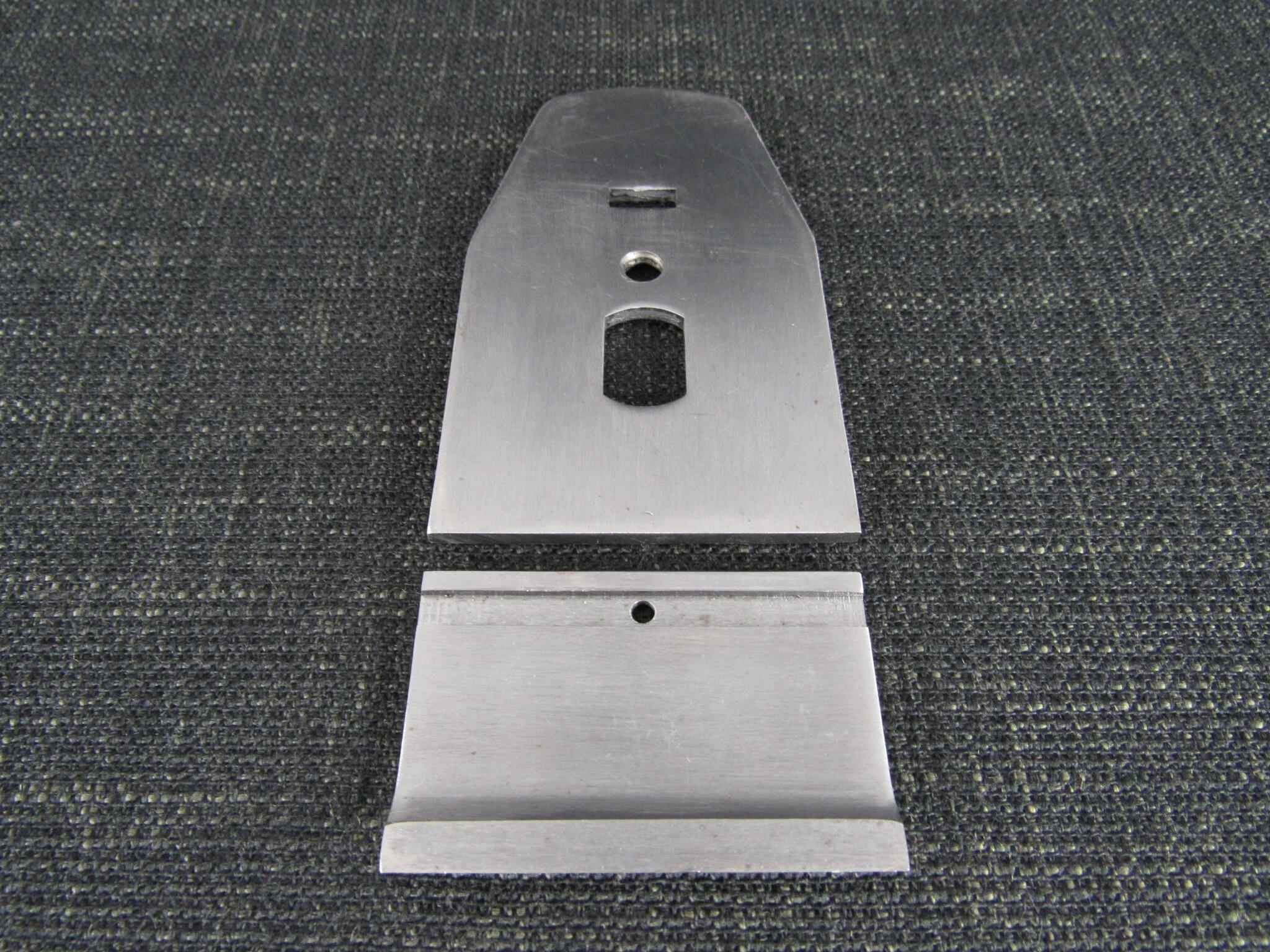 2 3/8 inch CLIFTON 2 Piece Cap Iron or Chip Breaker