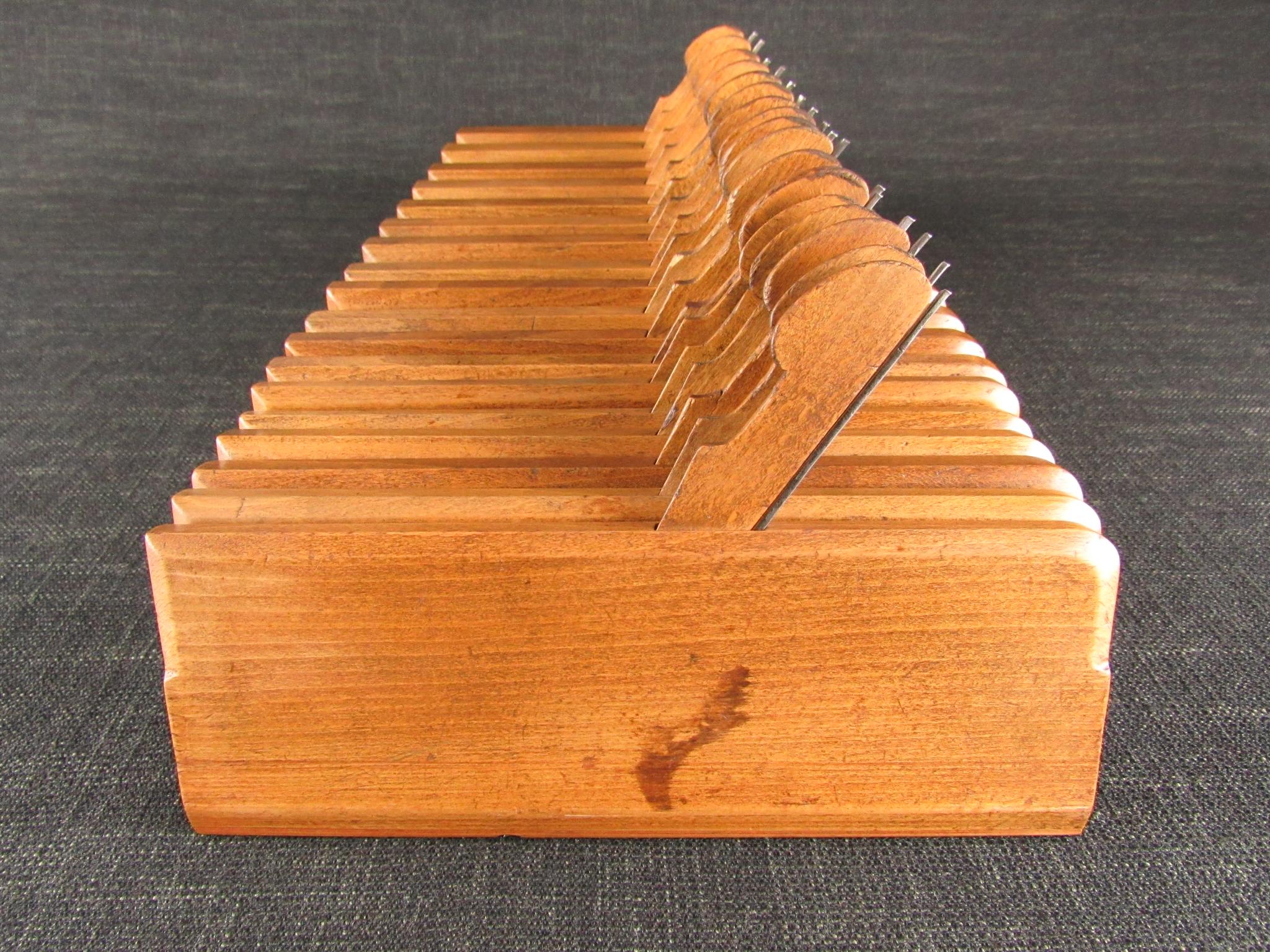 Set of 18 HIELDS Hollow & Round Moulding Planes *SOLD*