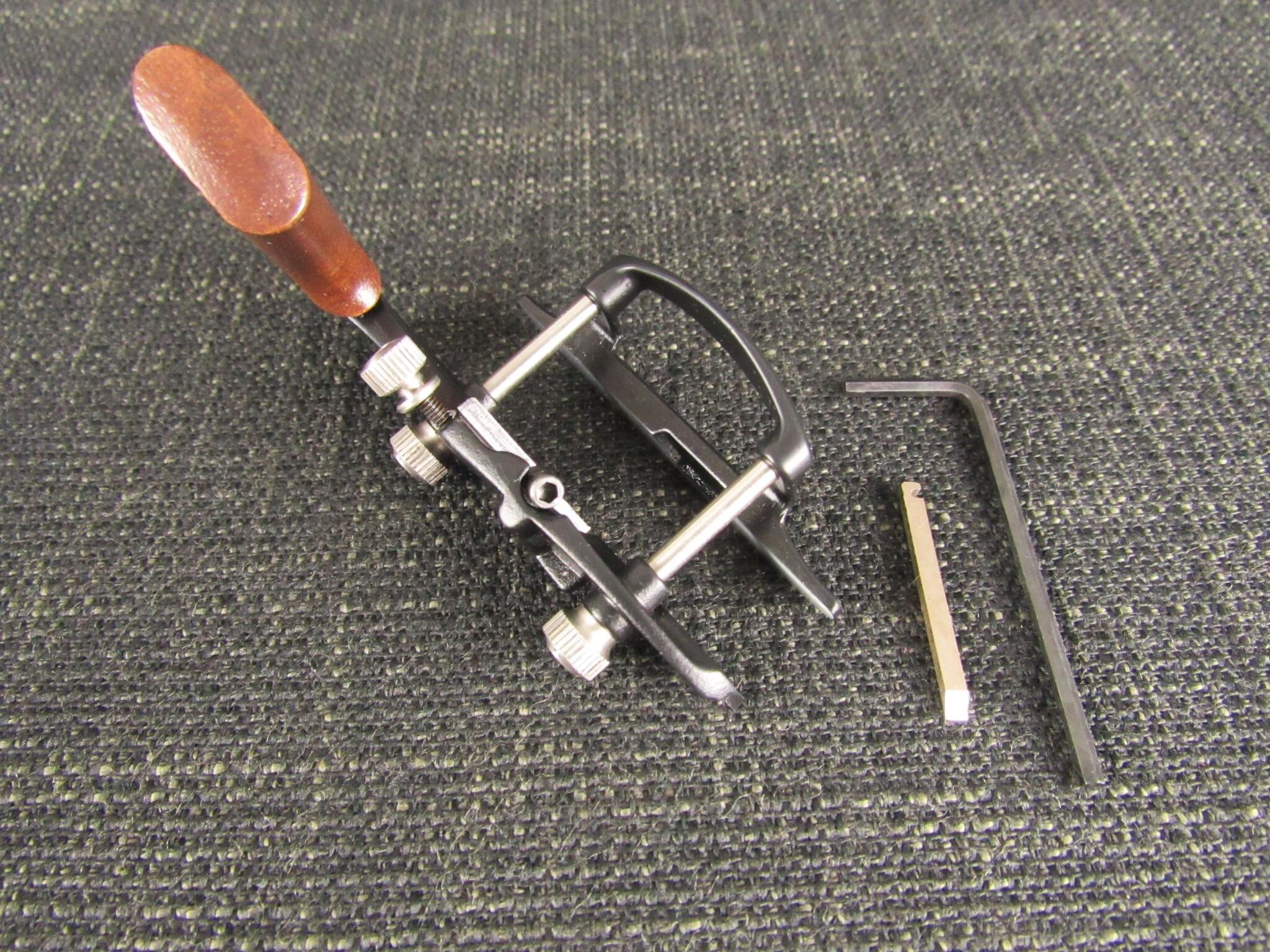 VERITAS Miniature Plough Plane *SOLD*
