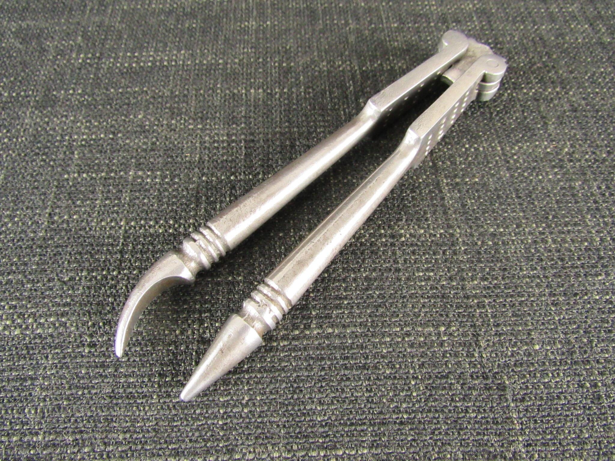 Victorian Nutcrackers with Nut Scoop *SOLD*