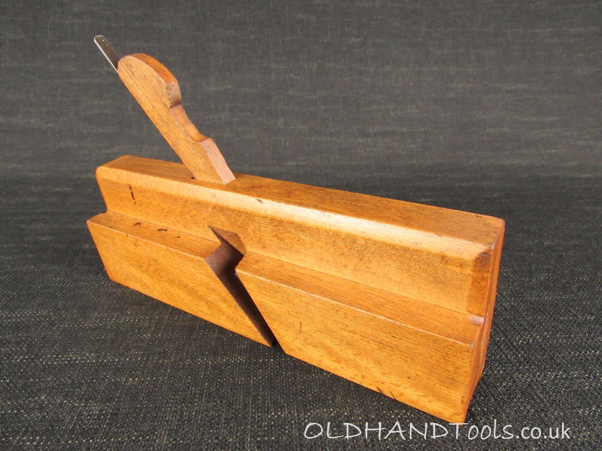 JOHN HALL Moulding Plane - 1/2 Ovolo *SOLD*