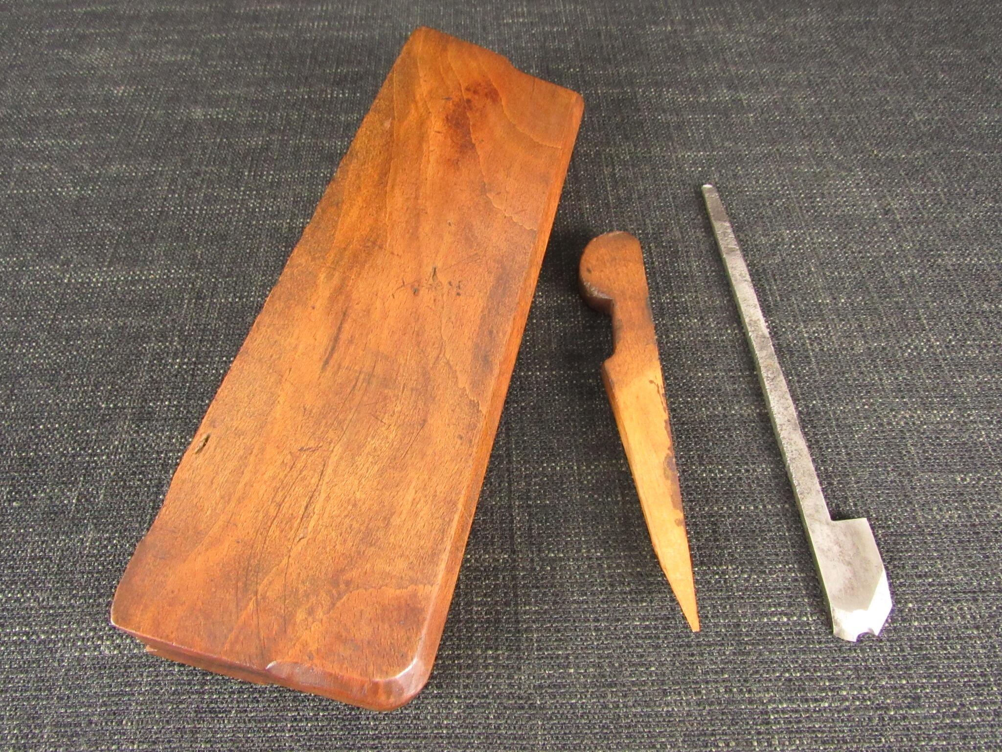 Long Moulding Plane with Unusual Features marked JOHN CAMERON *SOLD*