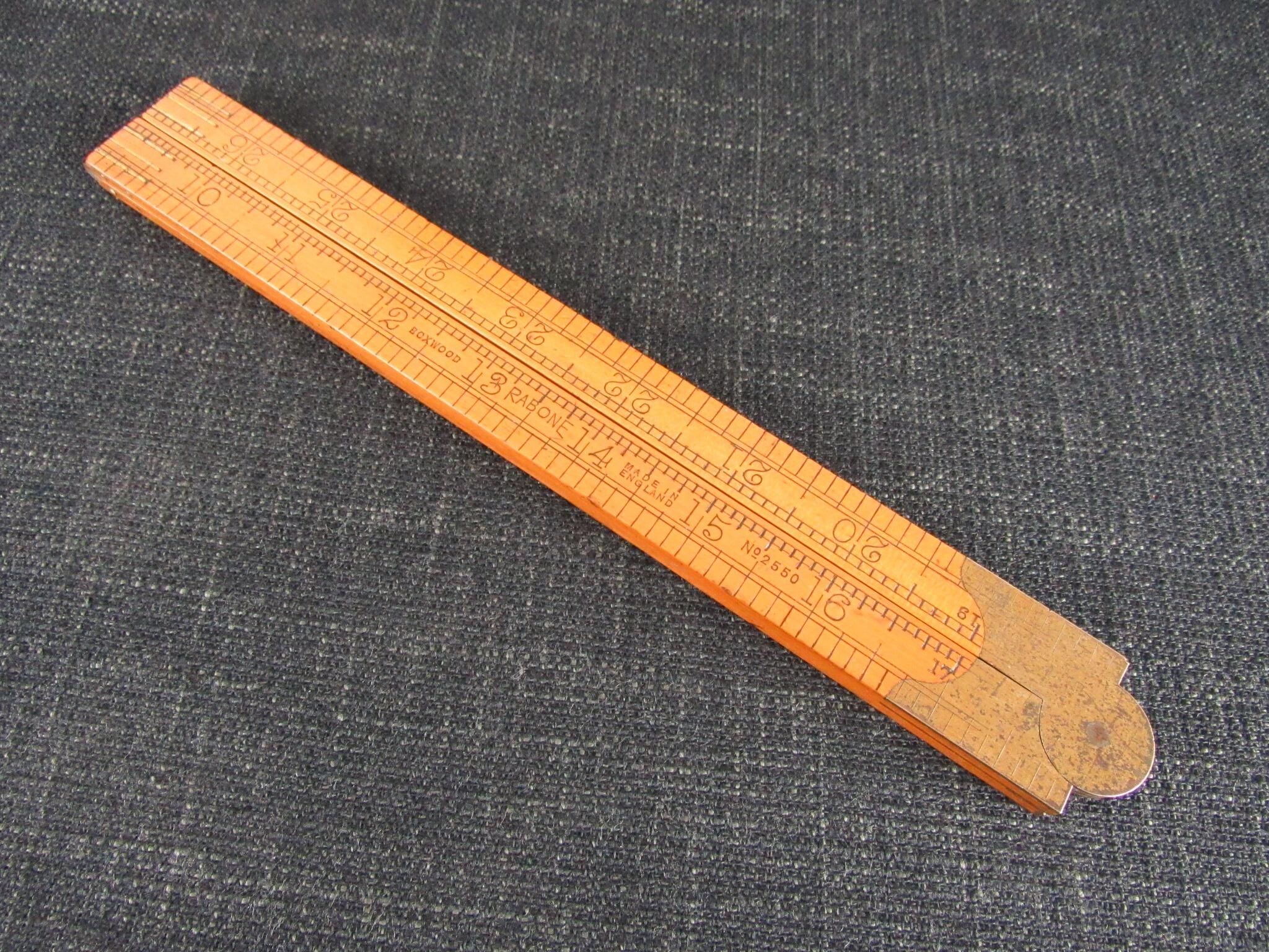 RABONE 2550 Boxwood Rule with Bevelled Edge - 3 foot 4 fold