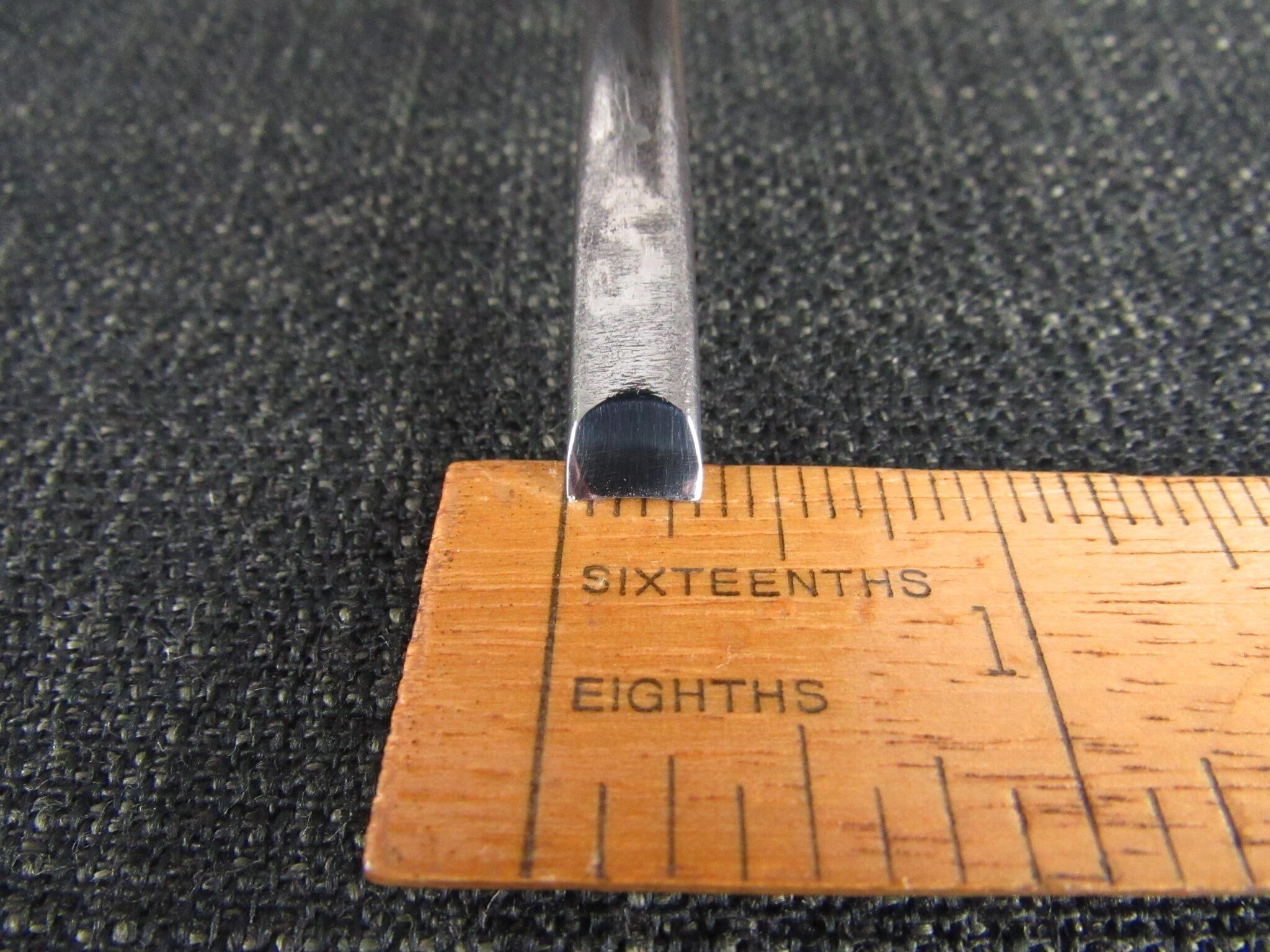 SJ ADDIS London Curved Carving Gouge - 5/16 inch 8mm