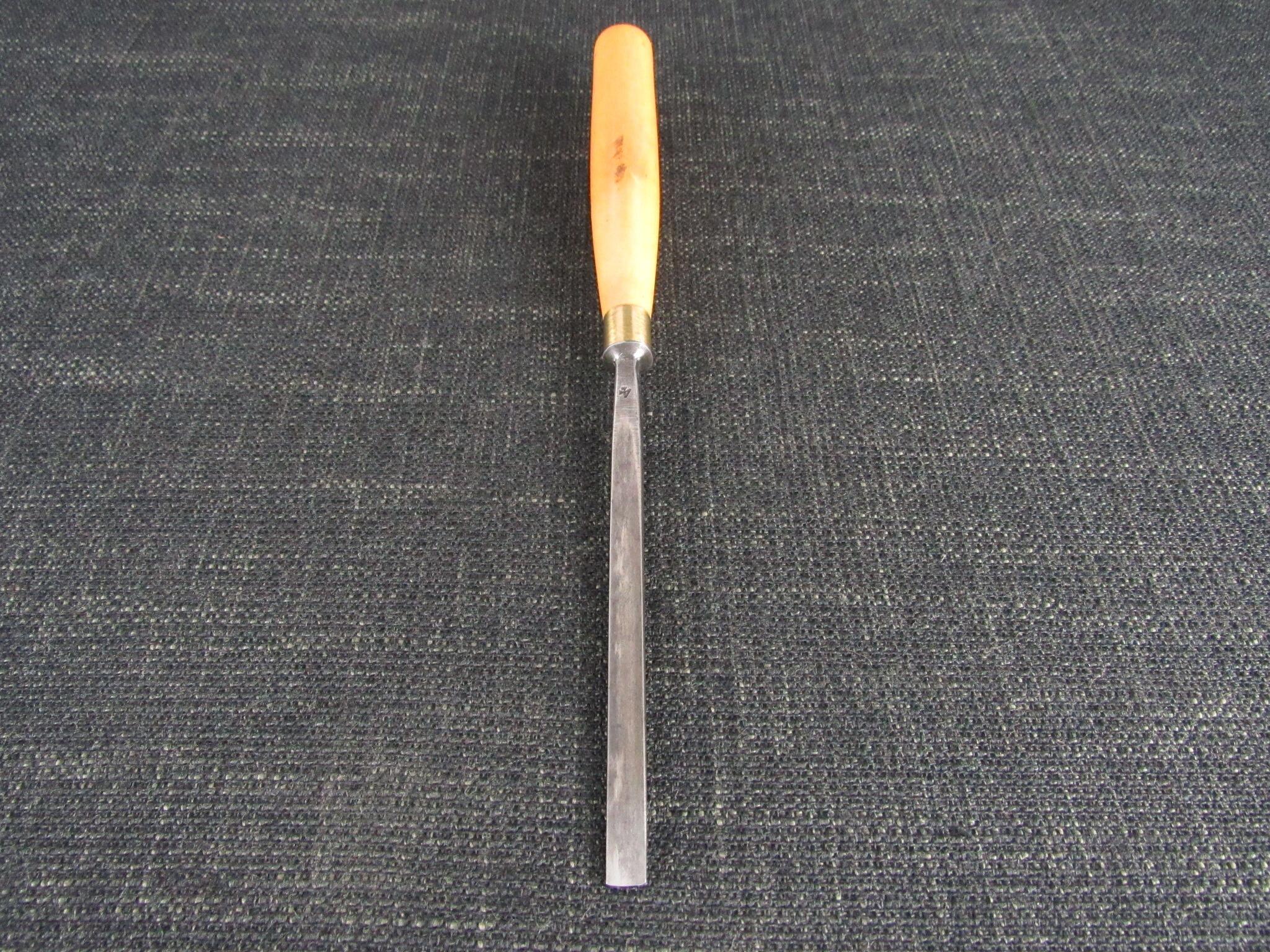 HERRING BROTHERS 1/4 inch No 4 Carving Gouge - 6mm *SOLD*