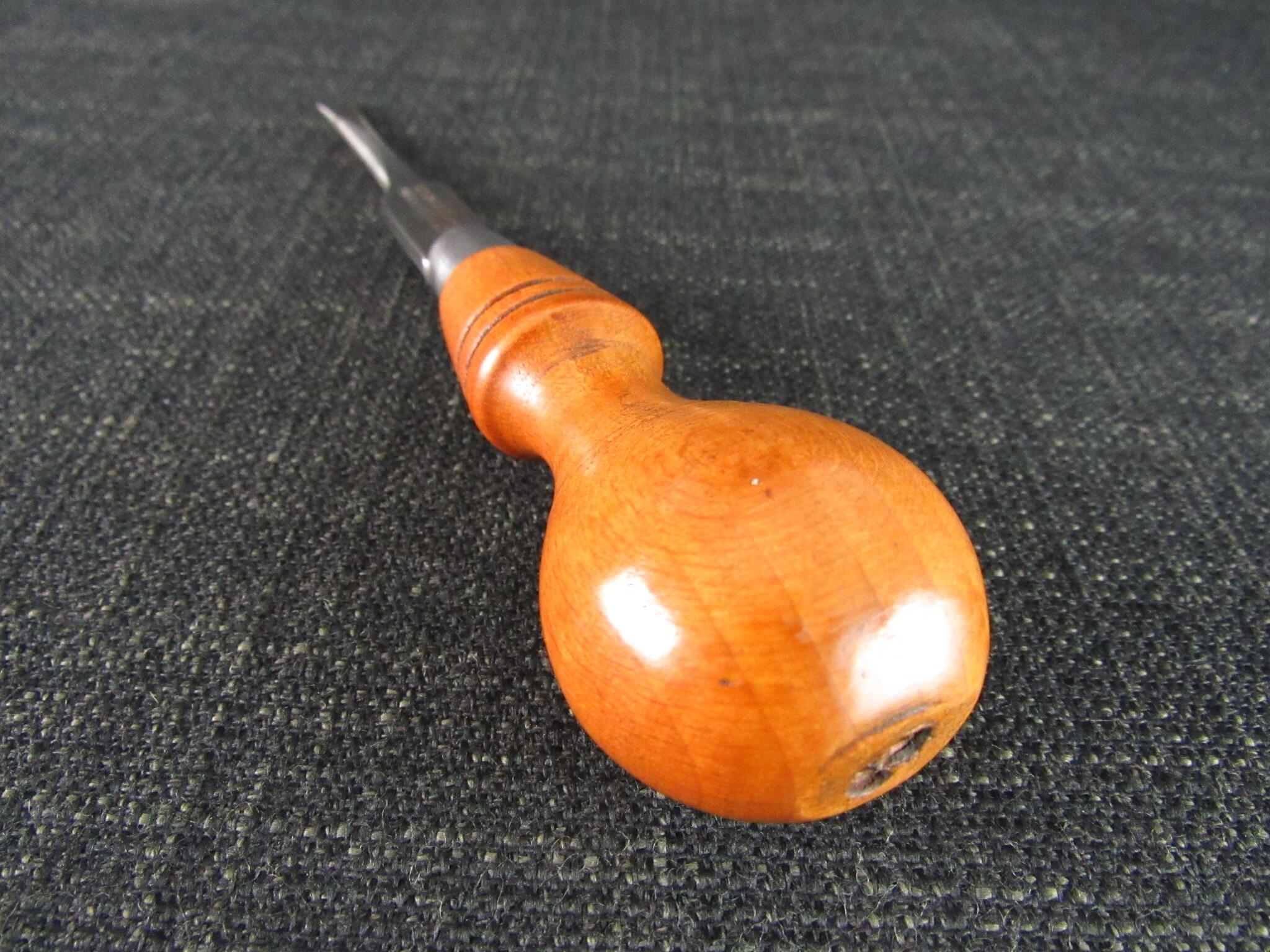 TYZACK Cabinet Screwdriver or Turnscrew