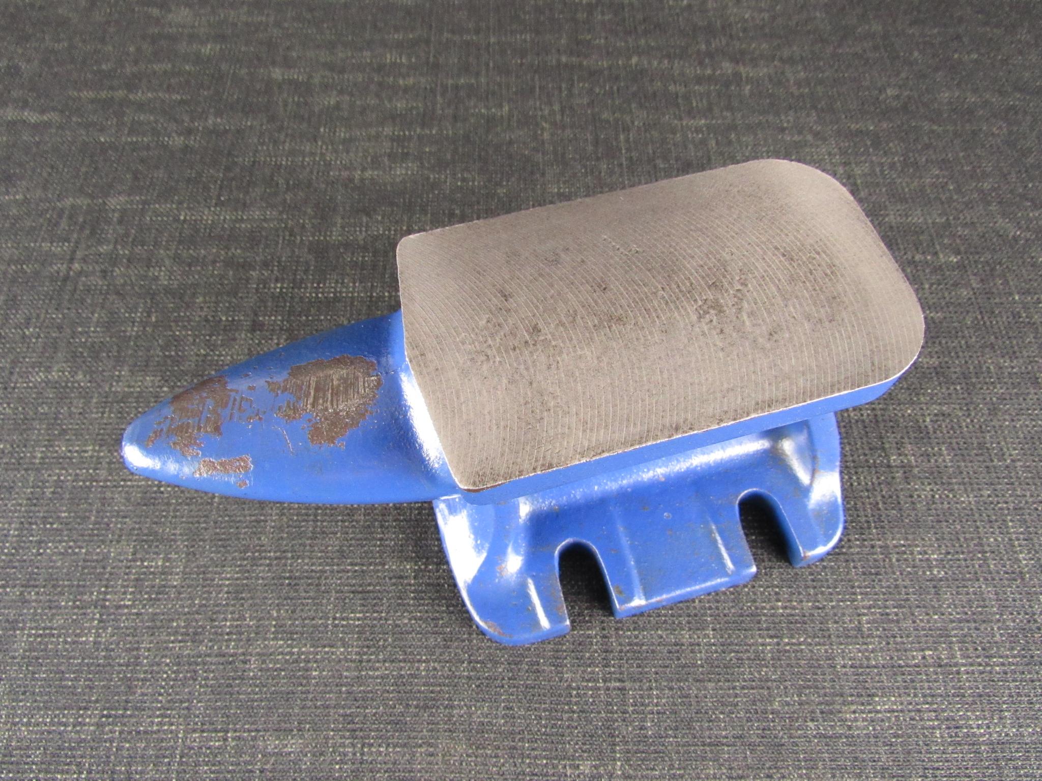 RECORD 11 Anvil *SOLD*