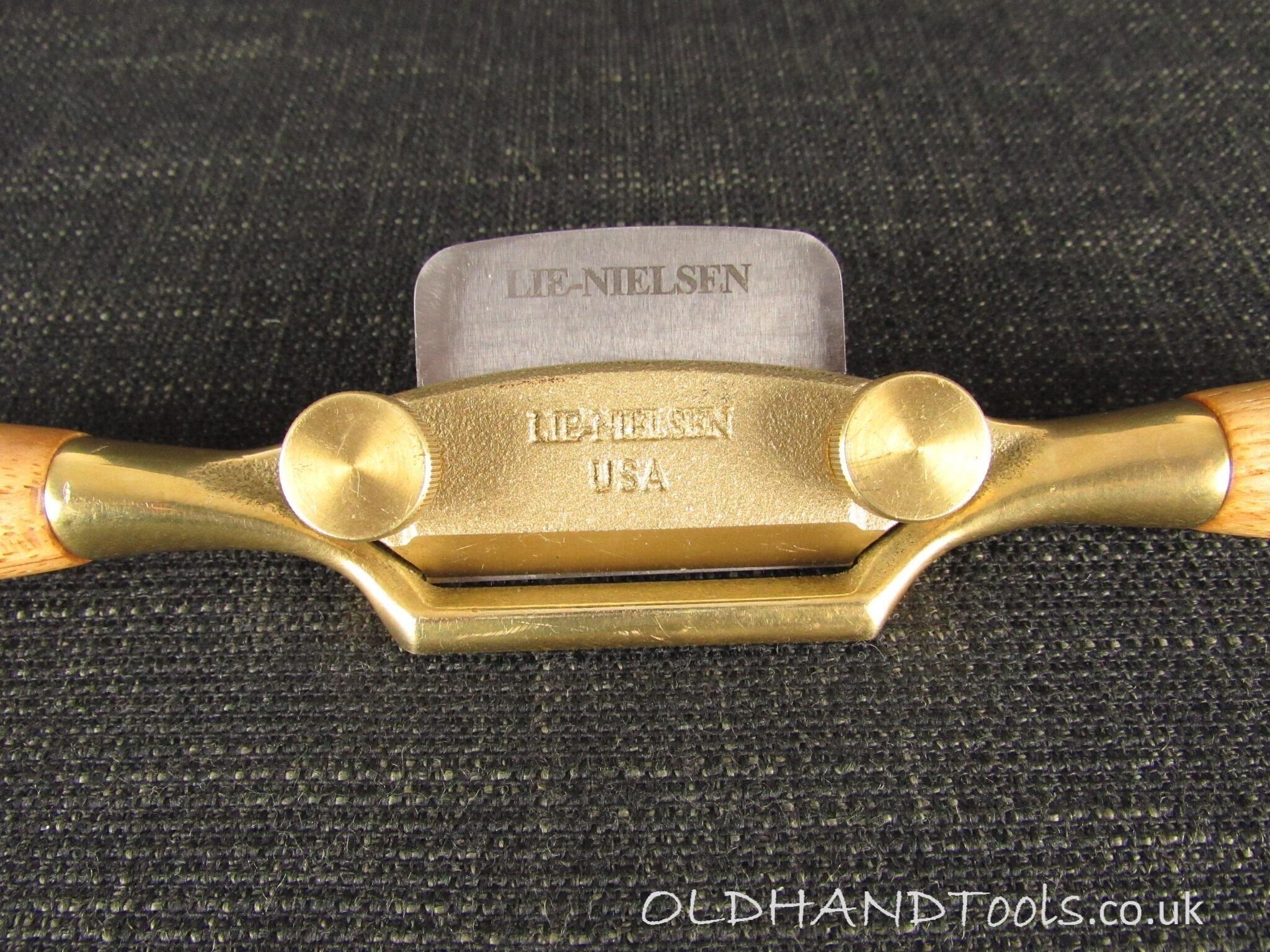 LIE NIELSEN Boggs Spokeshave - Curved *SOLD*