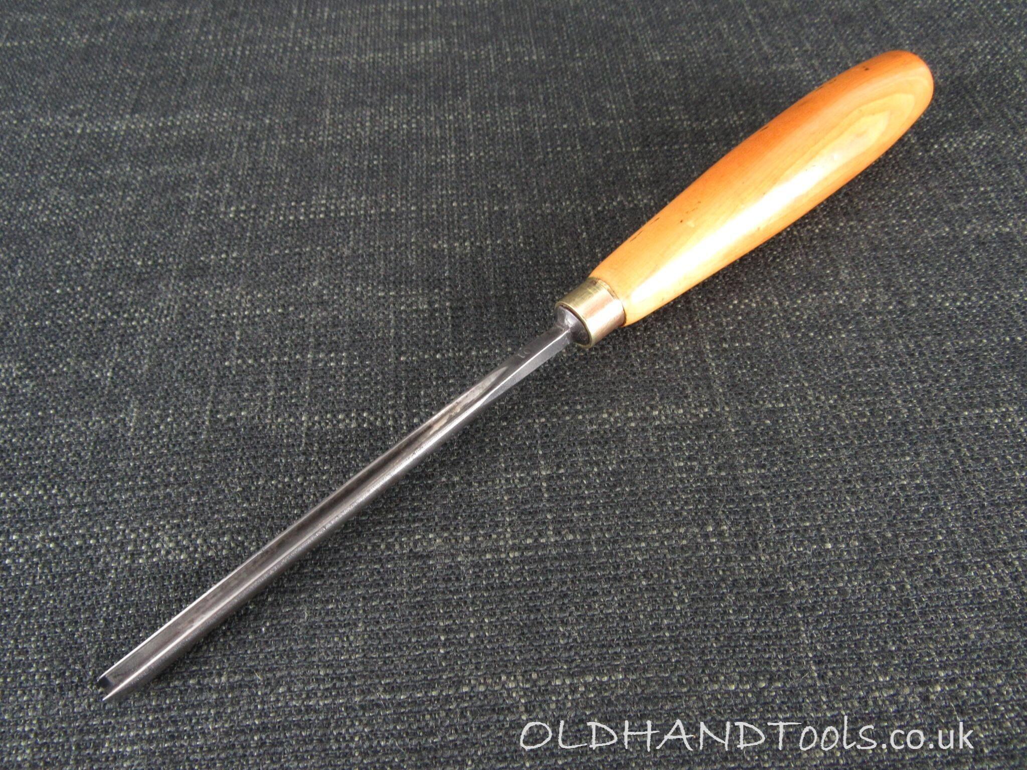 SJ ADDIS London 3/16 inch No 10 Deep Carving Gouge - 5mm