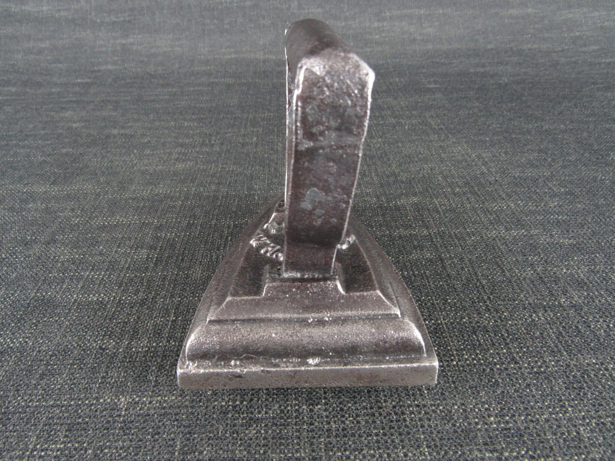 Victorian Curved Bottom Polishing Iron by T SHELDON & CO