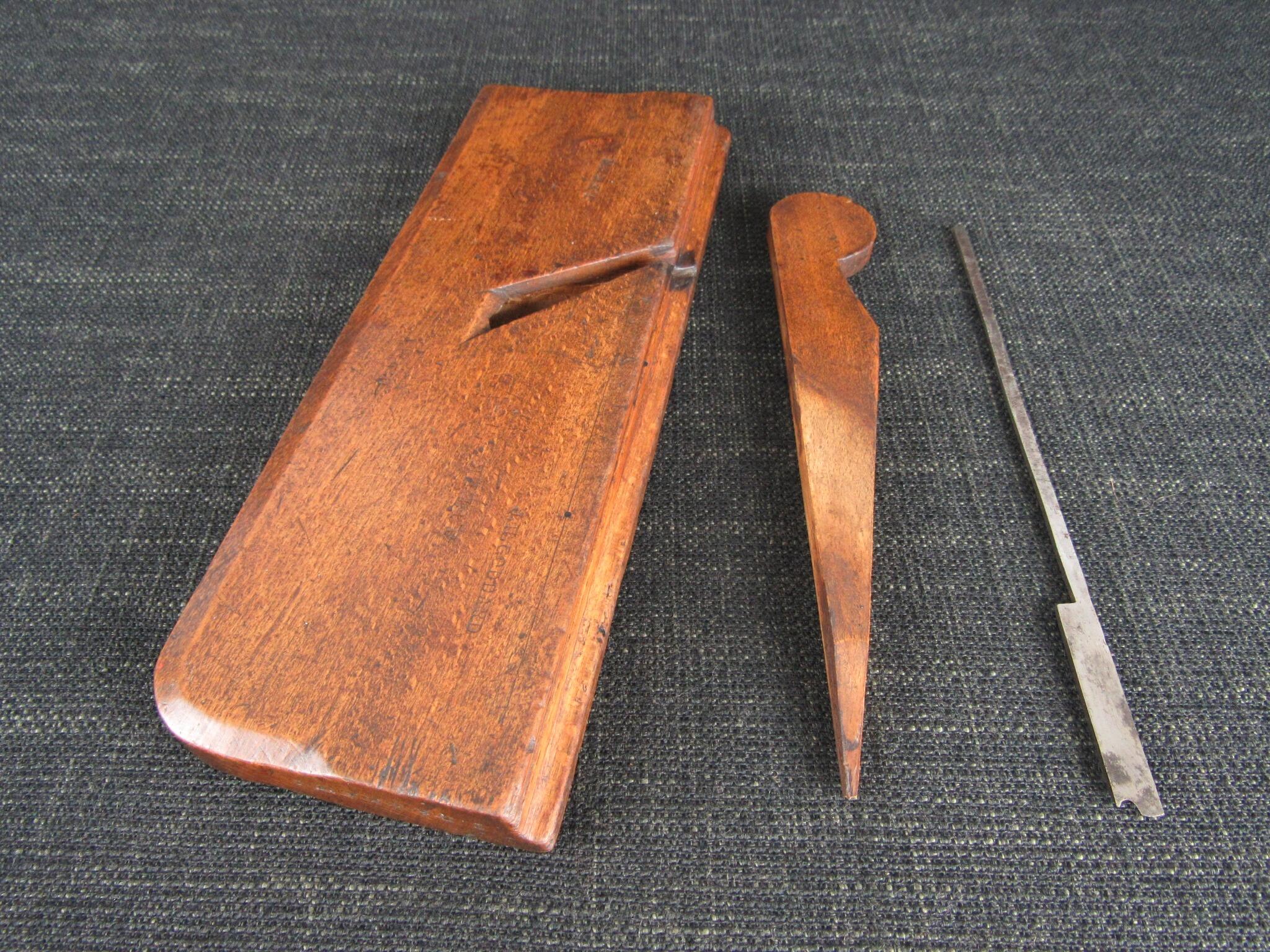 Early Style Side Bead Moulding Plane