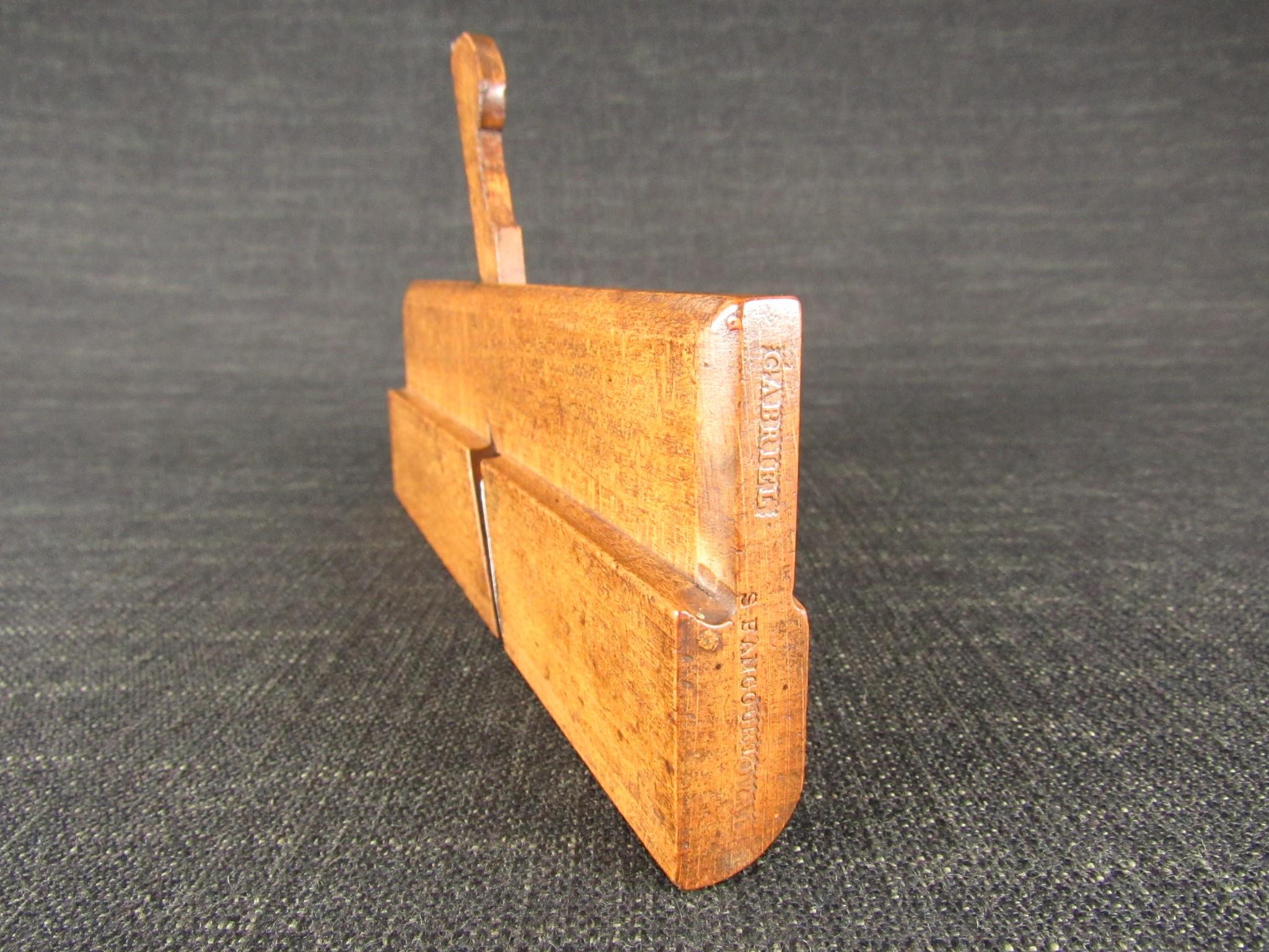 Unusual GABRIEL Round Moulding Plane *SOLD*