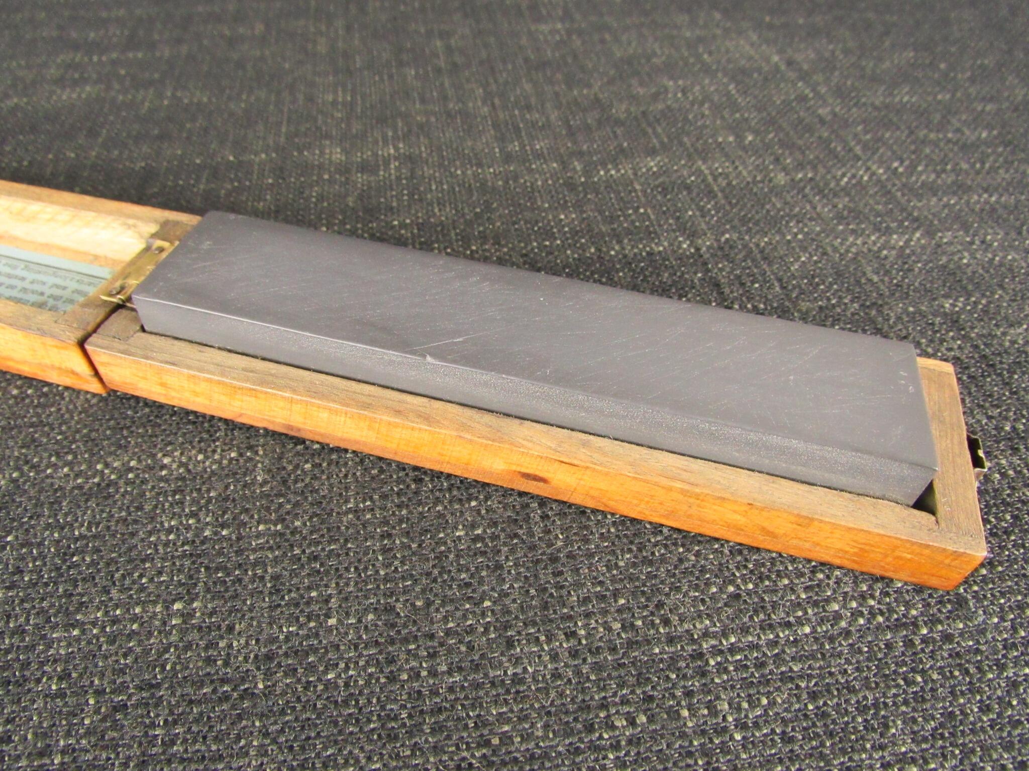 Vintage ESCHER GENUINE THURINGIAN Water Hone - Razor Hone *SOLD*