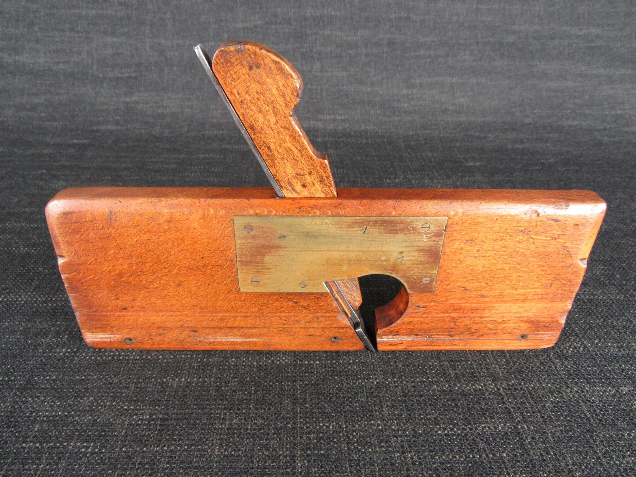 Unusual William SHORT Rebate Plane