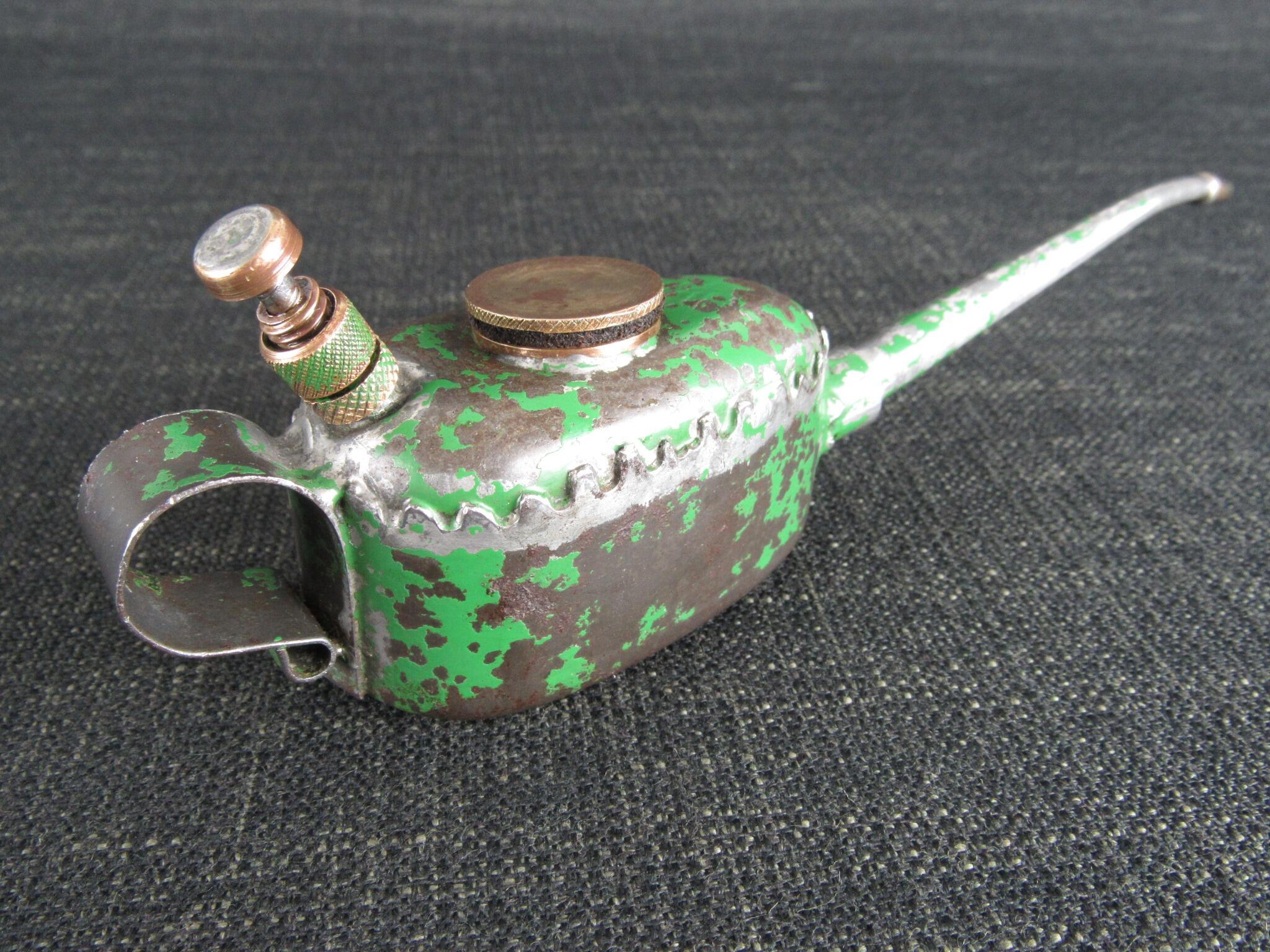 KAYES Patent 1/6th Pint Oil Can *SOLD*