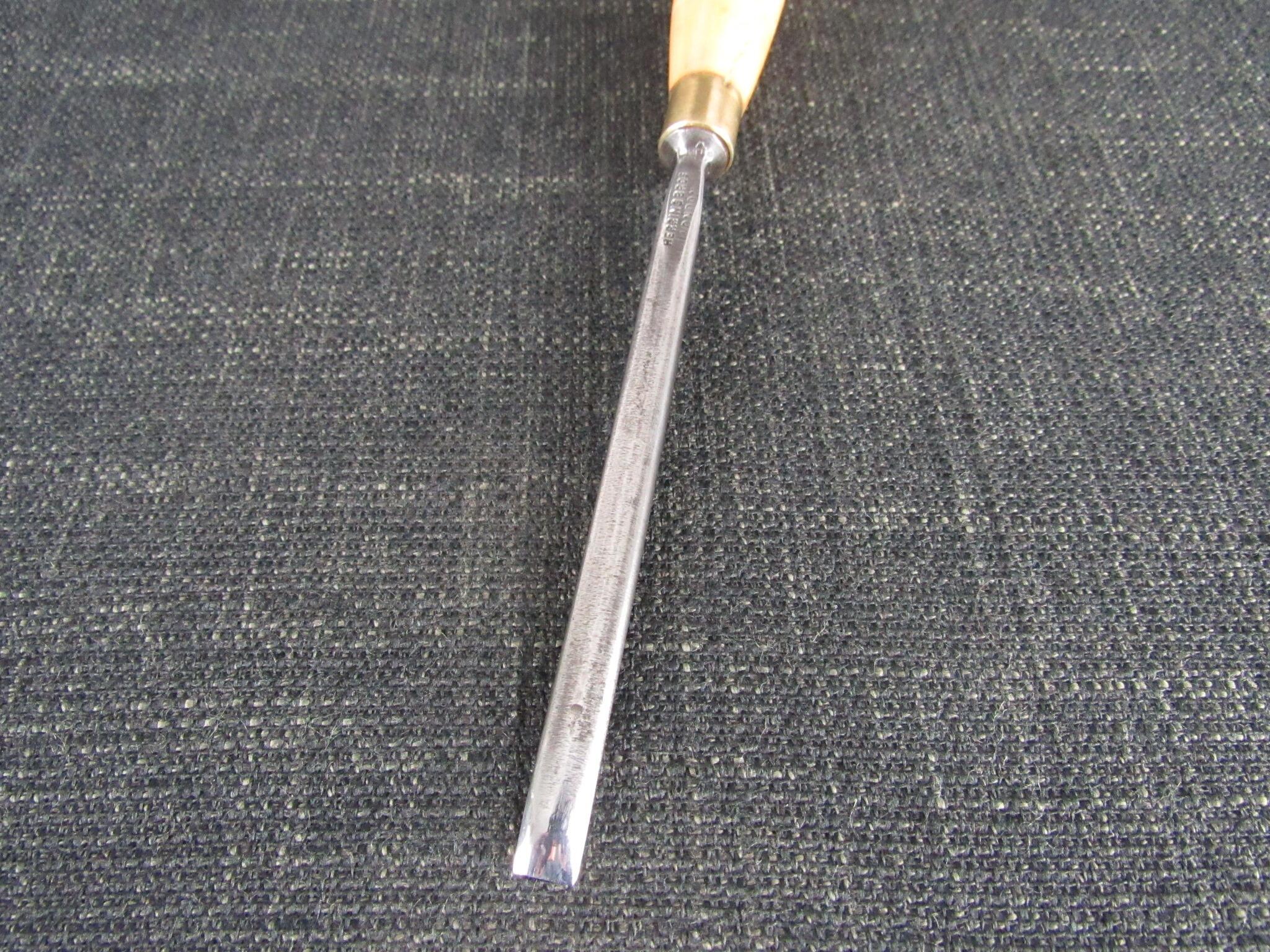 HERRING BROTHERS 1/4 inch No 5 Carving Gouge - 7mm *SOLD*