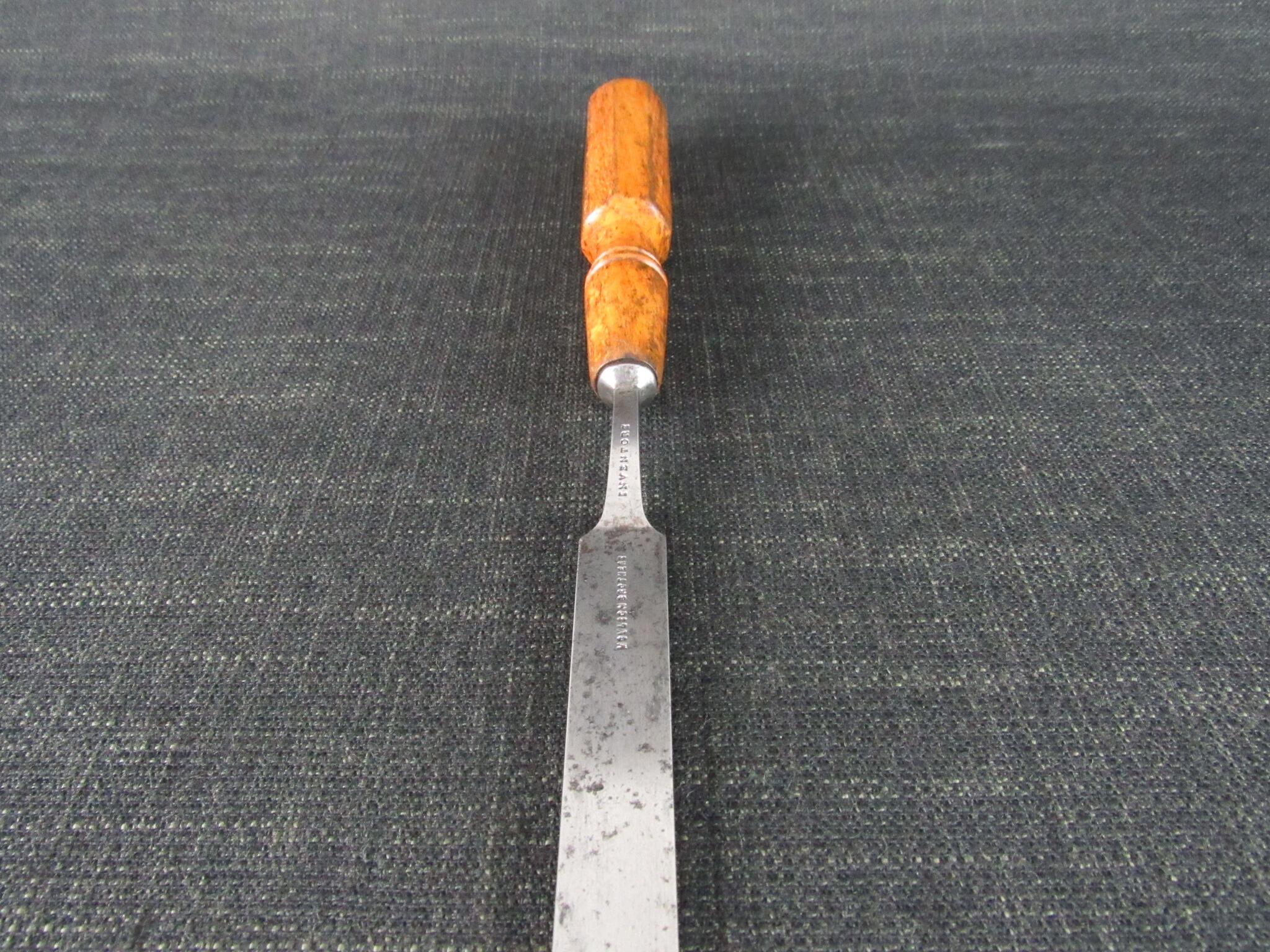 MOULSON BROTHERS Cranked Paring Chisel - 3/4 inch