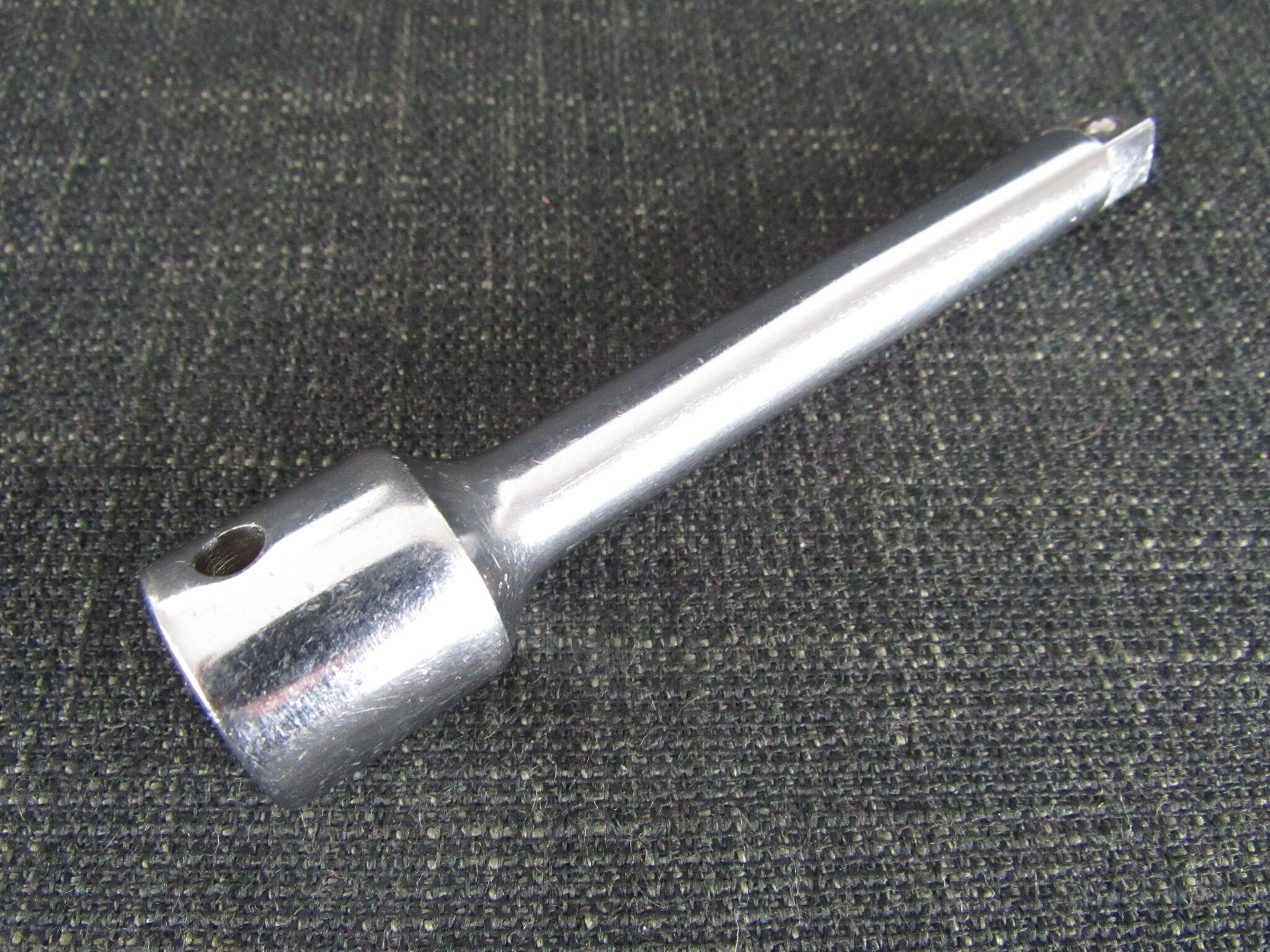 SNAP ON AX4 1/2 inch to 3/8 inch Extension