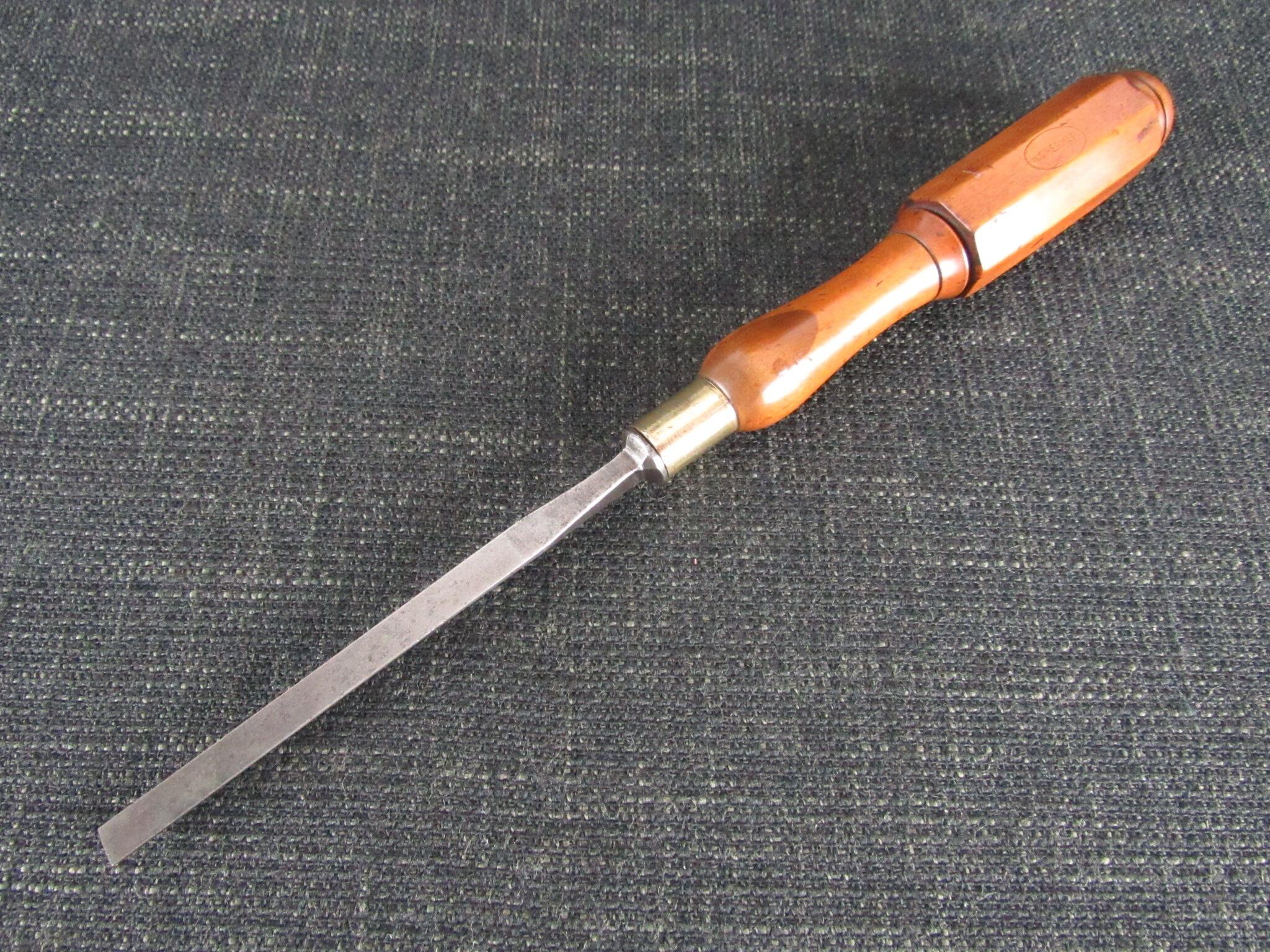 IBBOTSON 1/4 inch Bevel Edge Chisel *SOLD*