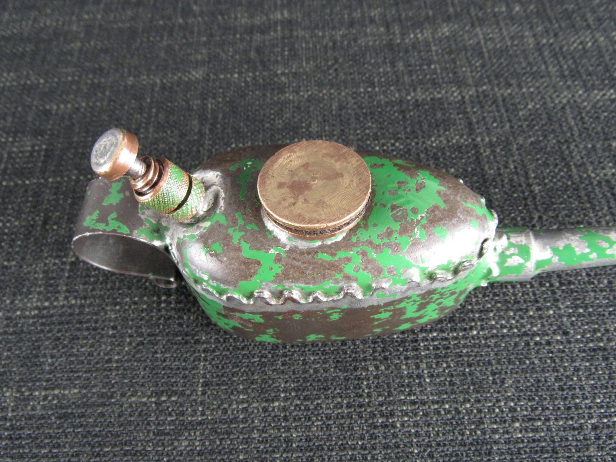 KAYES Patent 1/6th Pint Oil Can *SOLD*