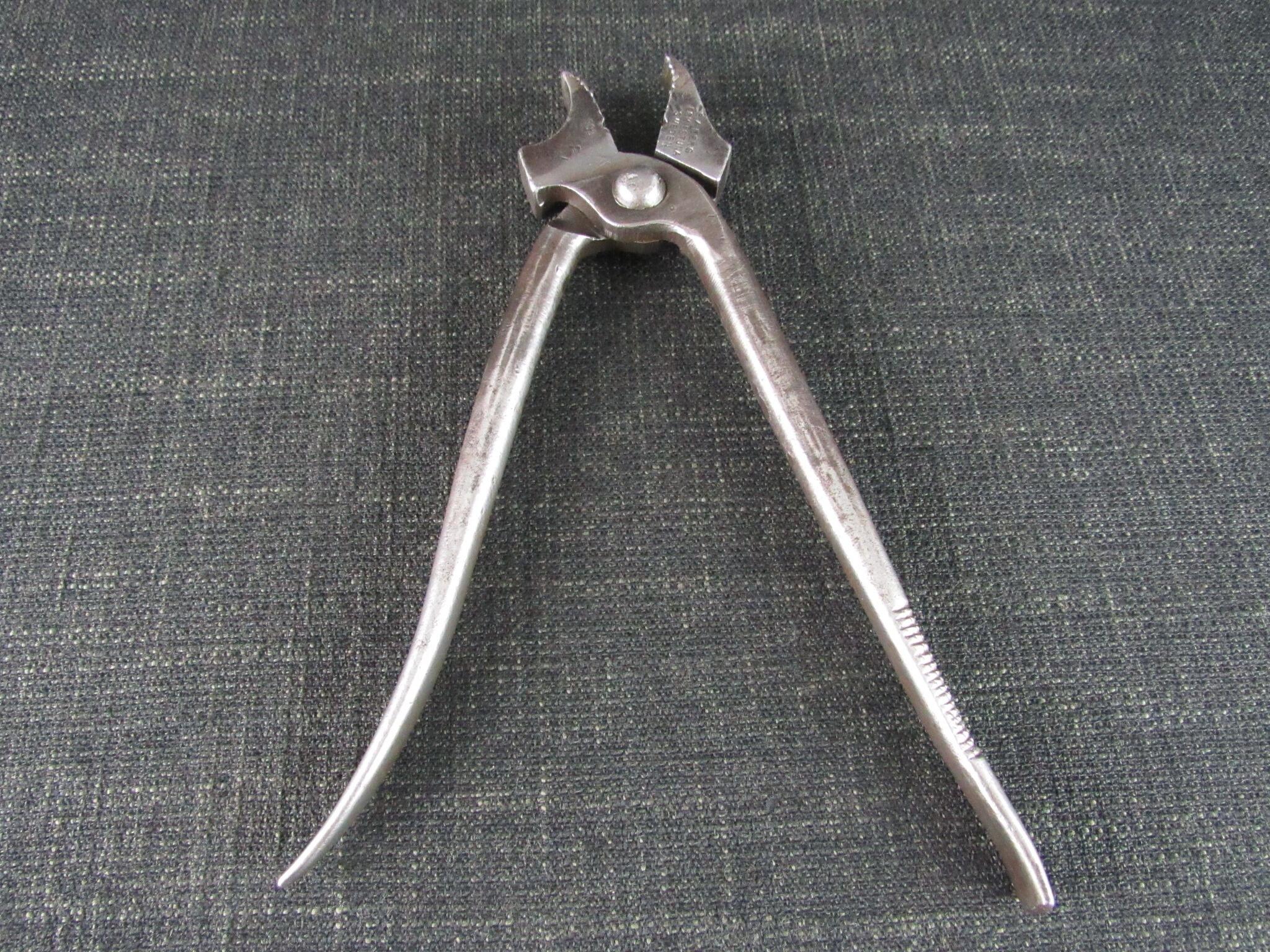 EA BERG 502 Lasting Pliers *SOLD*