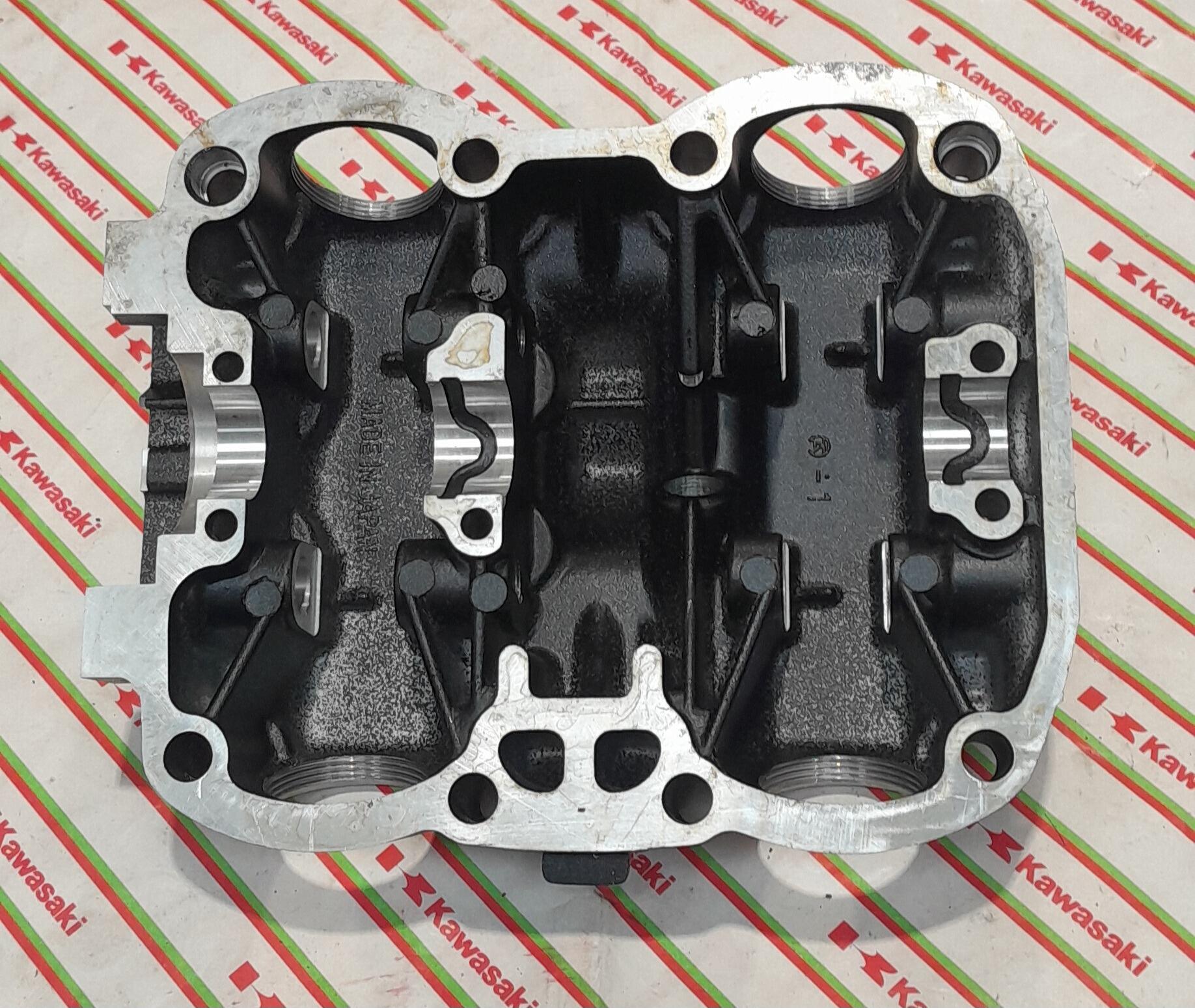 Kawasaki Z250 Twin Rocker Box 11022-5001