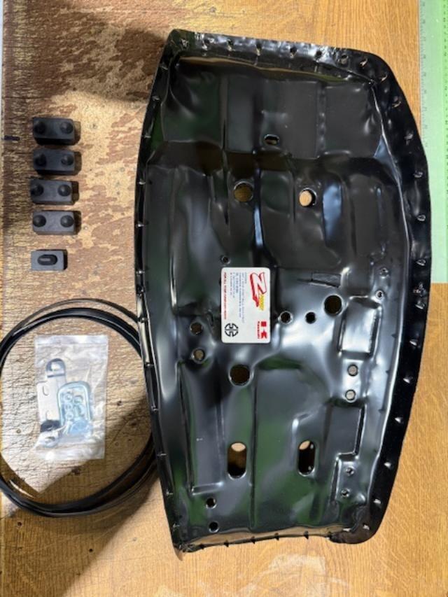 SEAT BASE: Z900A4/Z1000A1/A2 KZ1000B-LTD METAL