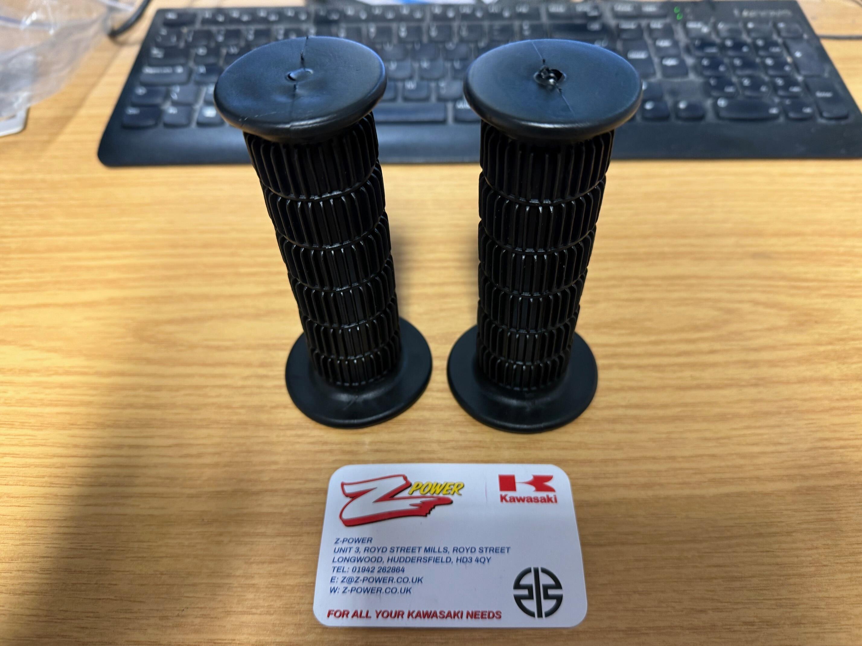 HANDLE BAR GRIPS (PAIR) - PATTERN