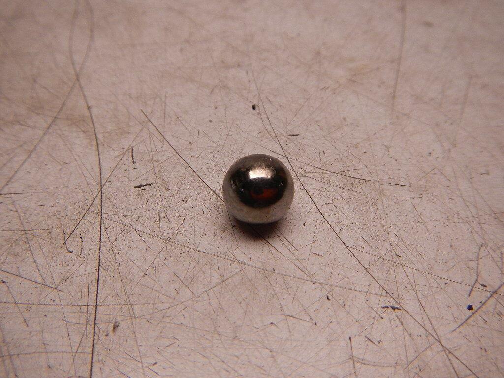 OIL PRESSURE CHECK VALVE BALL bearing :3/8 900/1000