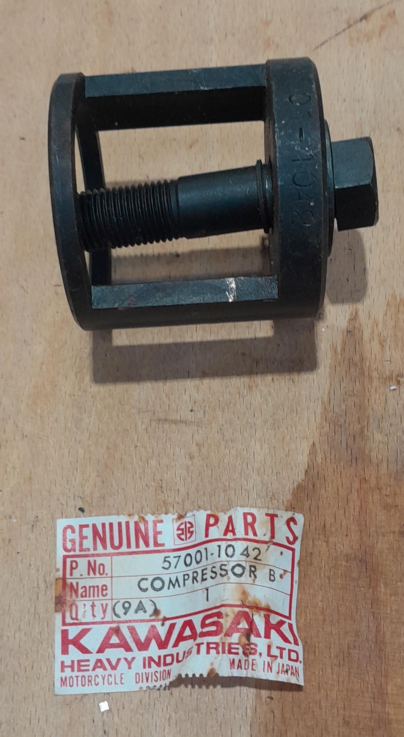 KAWASAKI SPECIAL TOOL Z1300 57001-1042