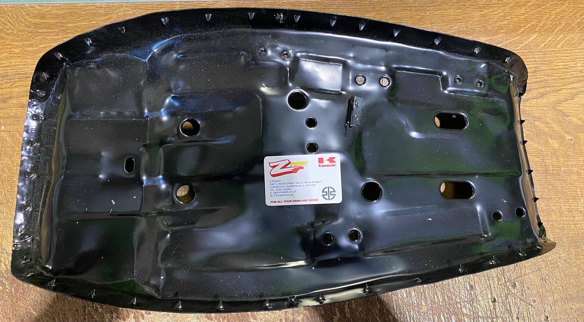 SEAT BASE: Z1/Z1A/Z1B METAL
