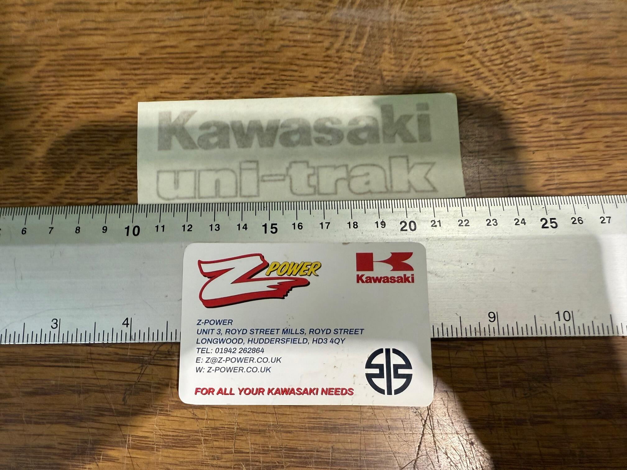 DECAL- GPZ900 UNI-TRAK