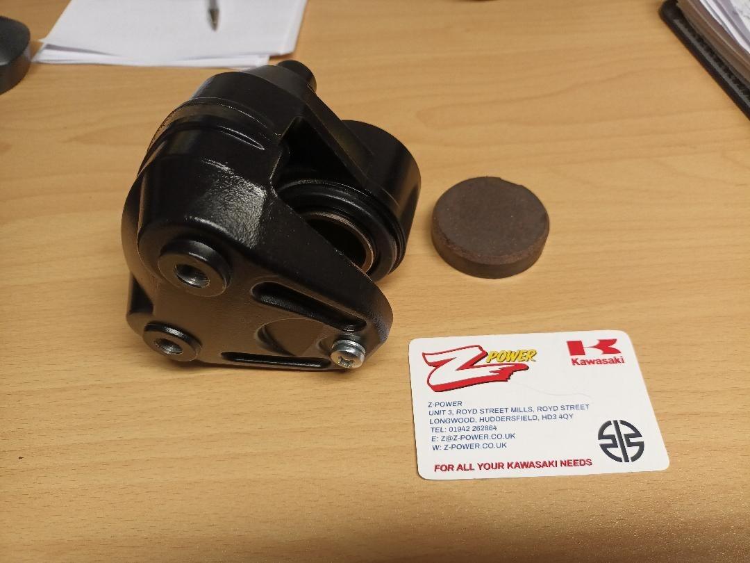 Caliper BODY assy : Z1/A/B 900