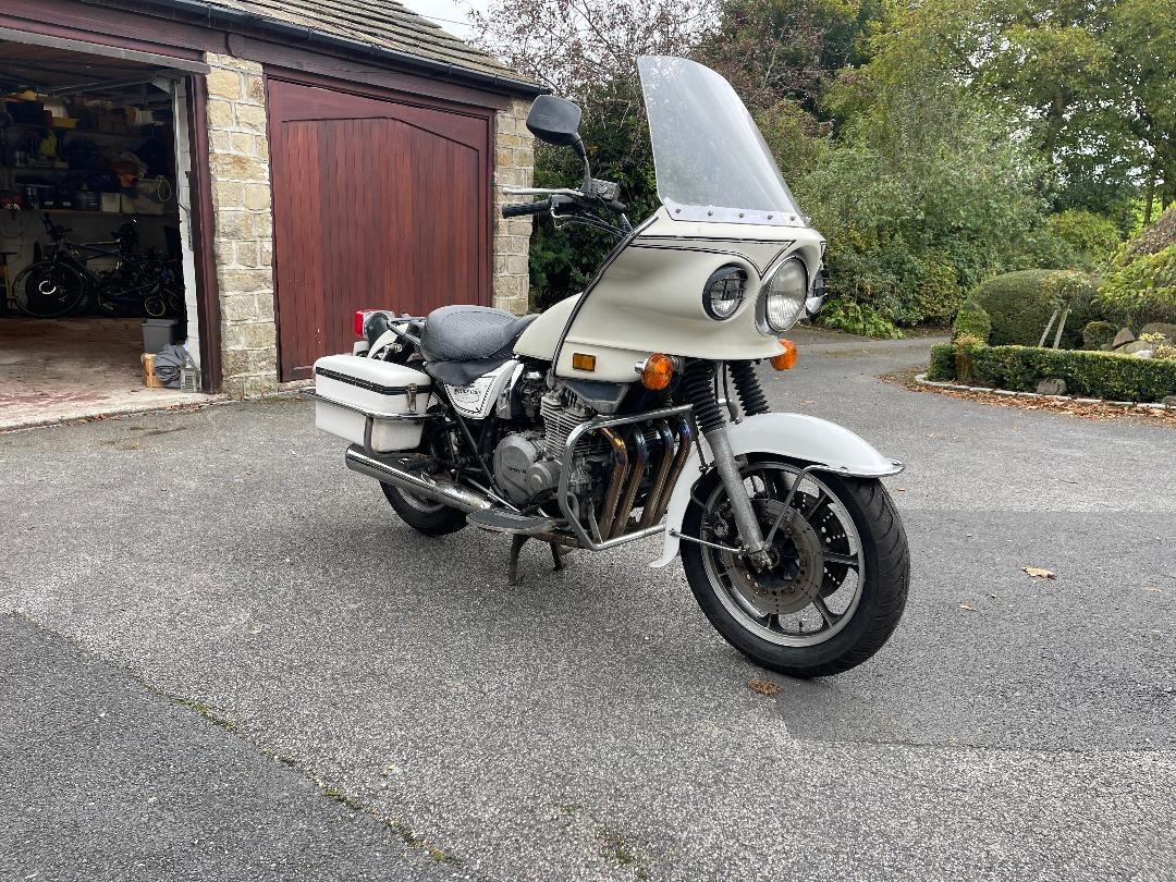 KAWASAKI KZ1000P POLICE BIKE 1984