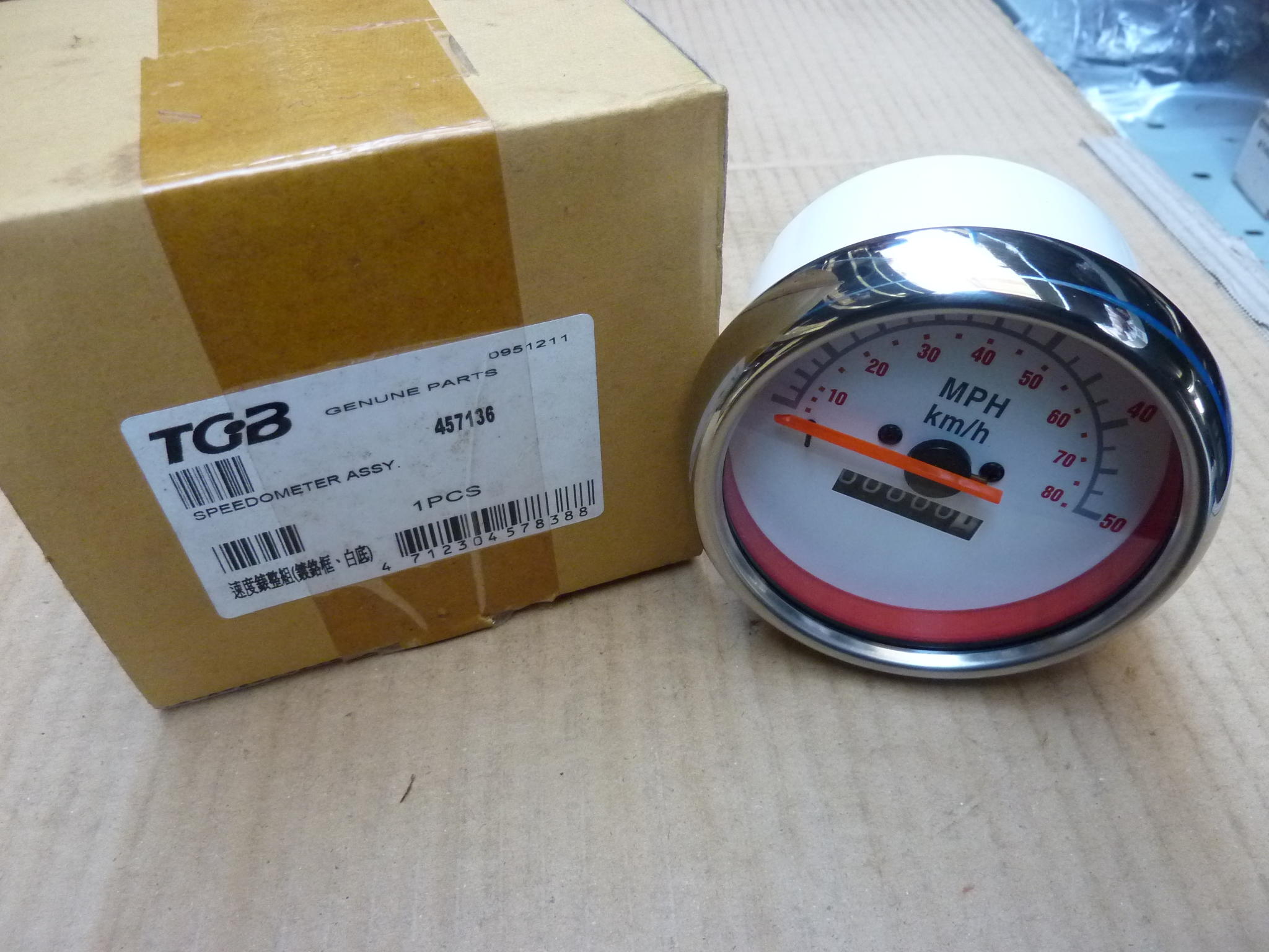 TGB 457136 GUAGE SPEEDO CLOCK SPEEDOMETER GAUGE CHROME TGB 202 CLASSIC