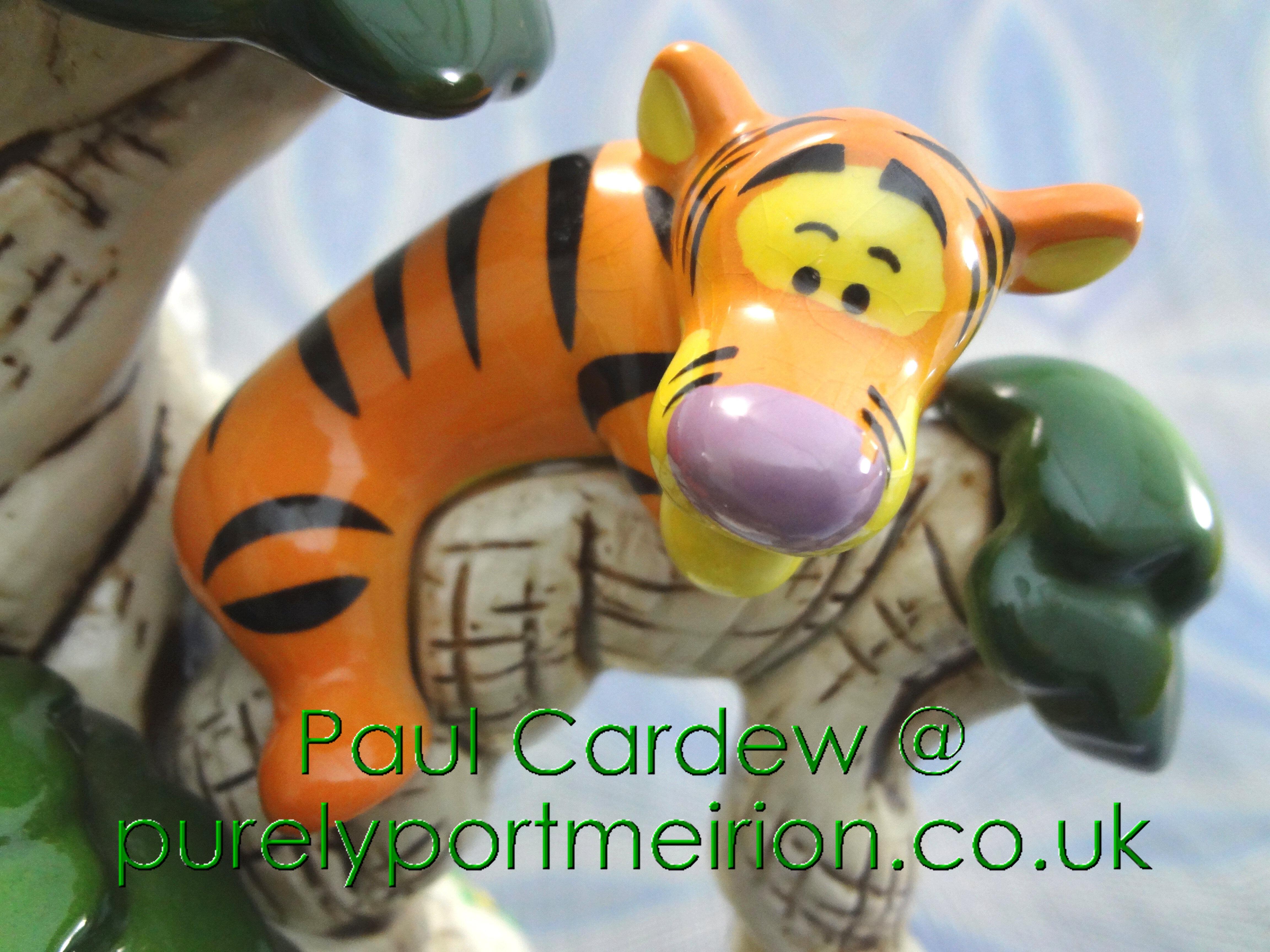 Paul Cardew Design Disney Showcase Summer Pooh Teapot, TP328