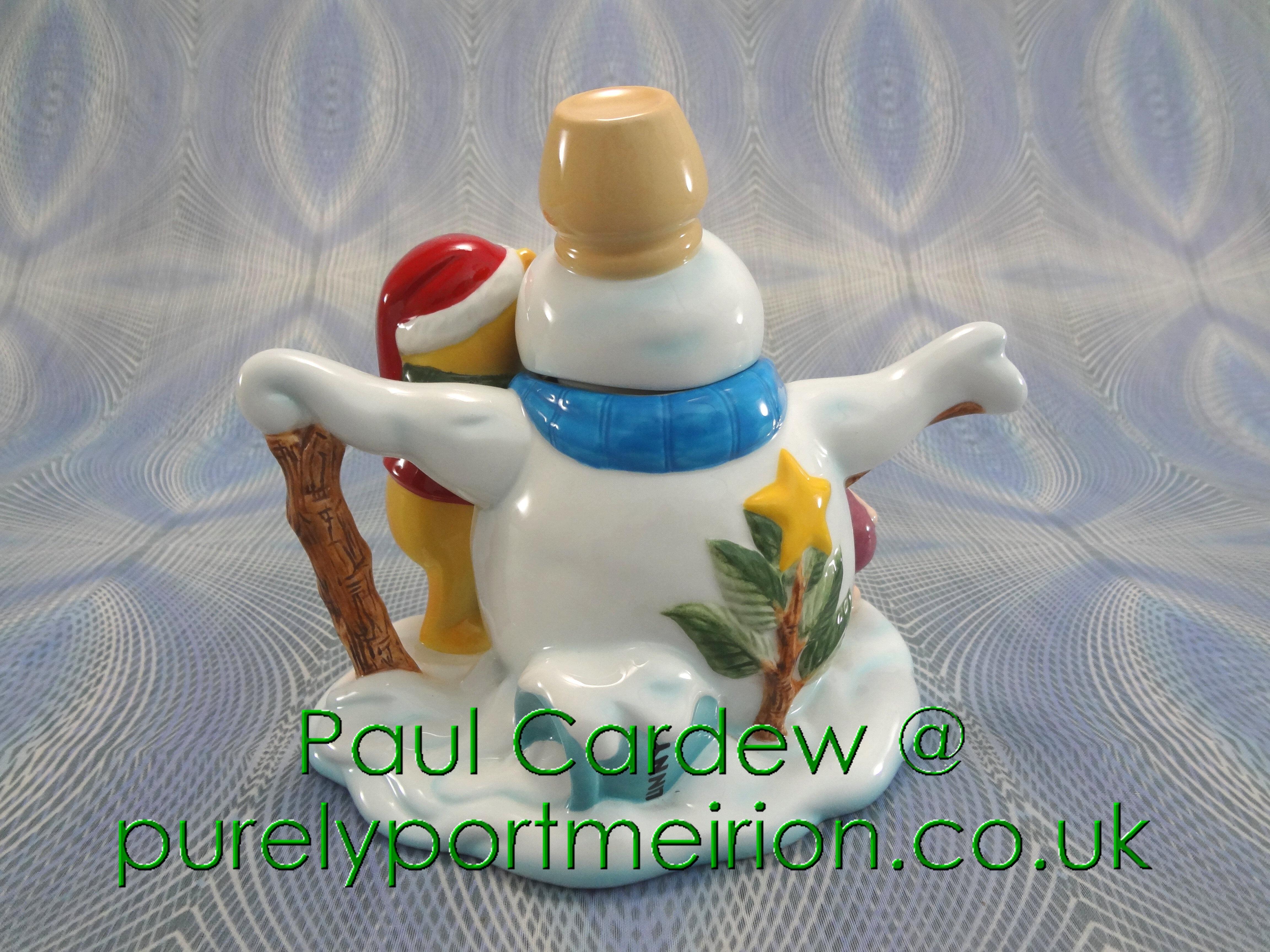 Paul Cardew Design Disney Showcase Winter Pooh Teapot, TP329