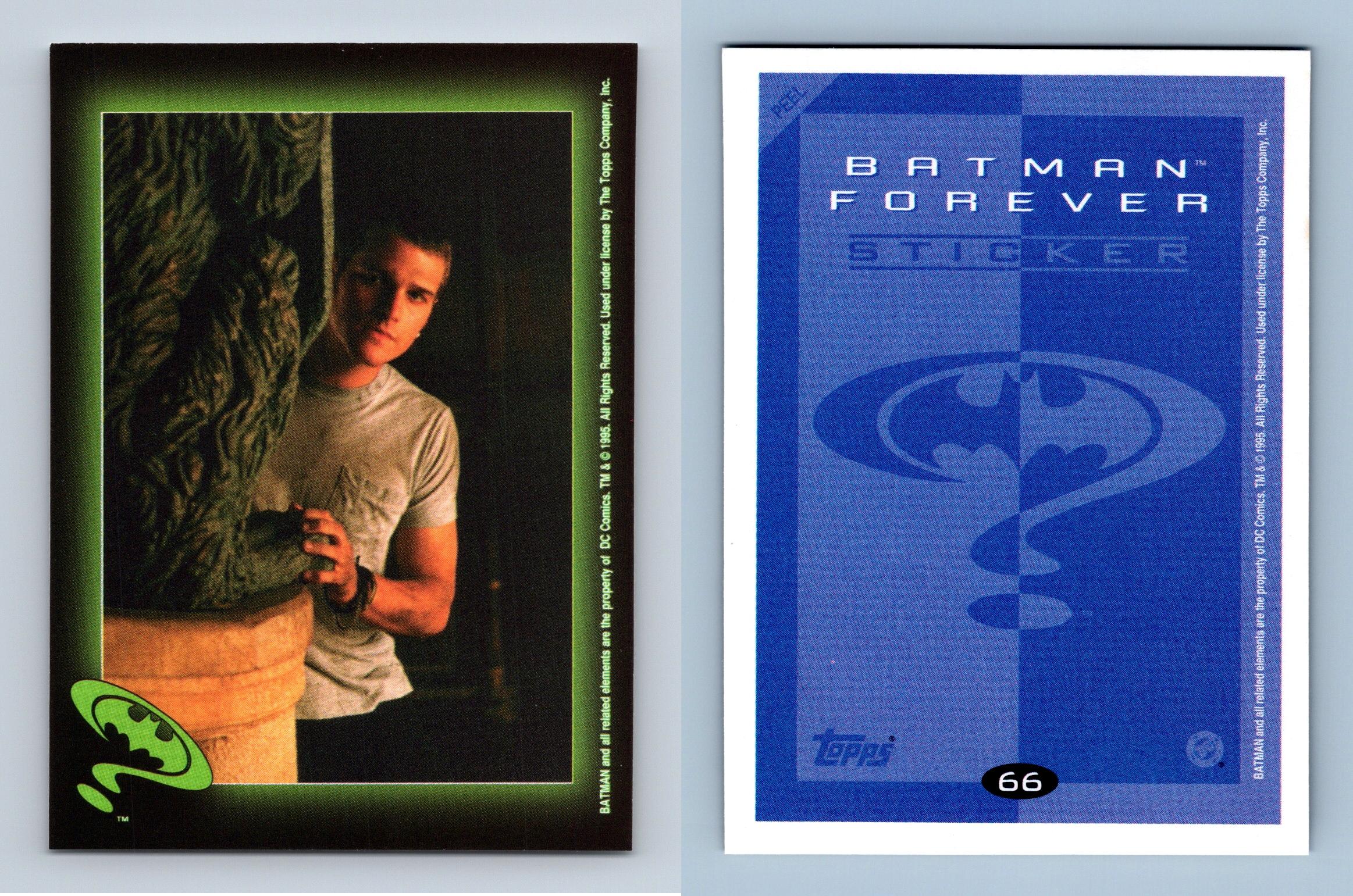 Batman Forever #66 Topps 1995 Movie Photo Card / Sticker